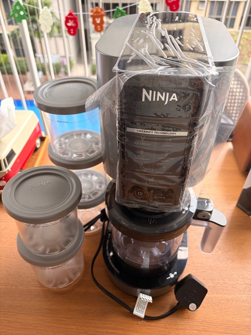 Ninja CREAMi Ice Cream Maker - with warranty, TV & Home Appliances ...
