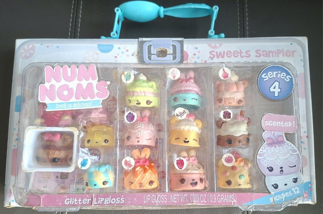 Num Noms Sweets Sampler Series 4 + 2 extra series 2, Hobbies & Toys ...