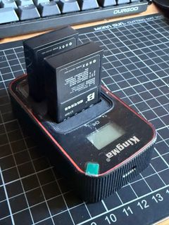 OM SYSTEM BCX-1 雙電池充電器 OM-1/OM-3合用, 攝影器材, 攝影配件, 電池及充電器 - Carousell