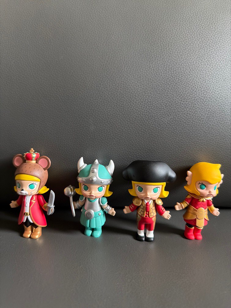 Popmart Molly figurines (big ear series), Hobbies & Toys, Toys & Games ...