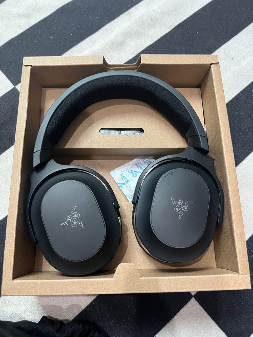 Razer Barracuda X Chroma Wireless Gaming Headset, Audio, Headphones ...