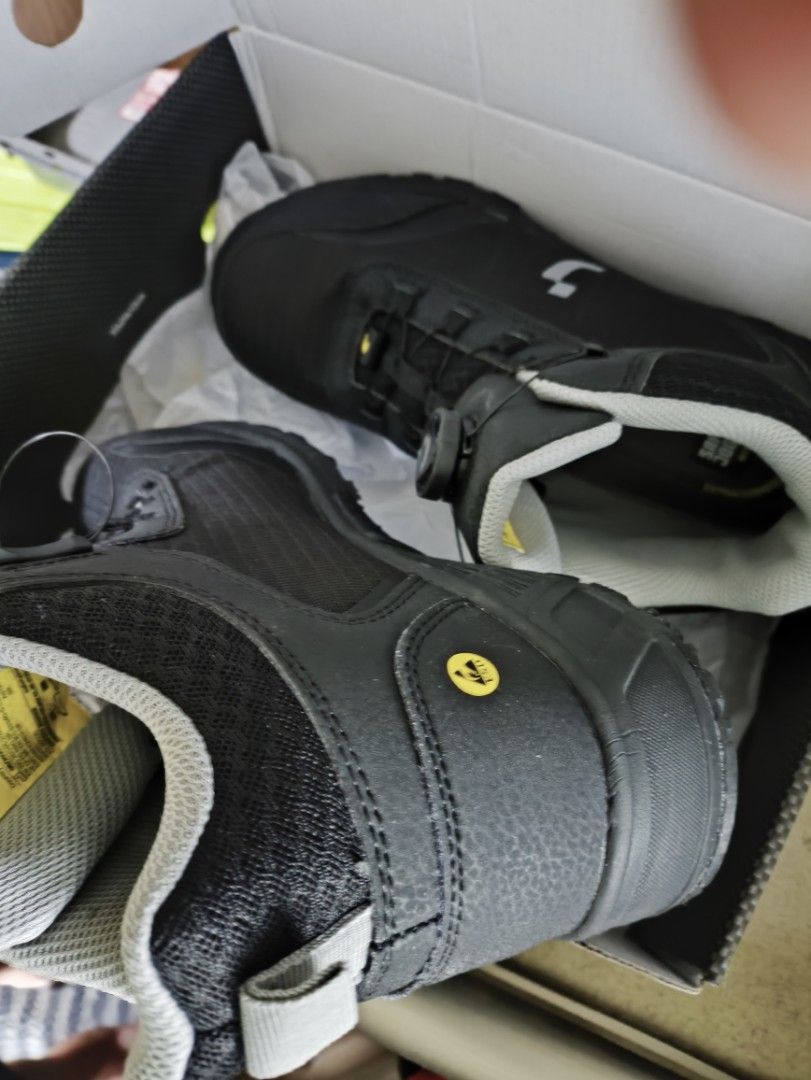 SAFETY JOGGER TWIST LOCK SHOE ASAMA S3S MID TLS MSRP S$96.80, Men's ...