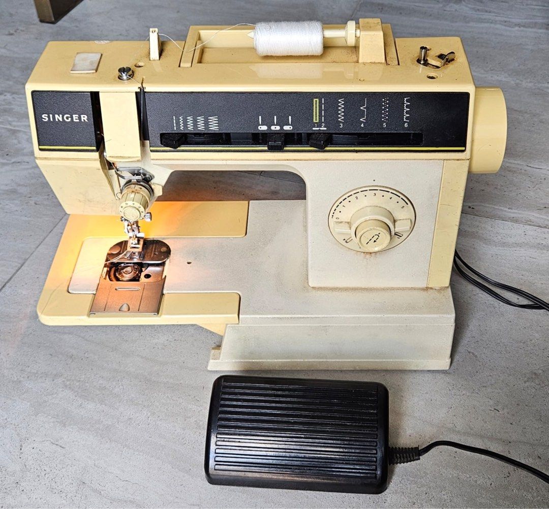Singer Sewing Machine 6212C ｜衣車, 家庭電器, 其他家庭電器 - Carousell