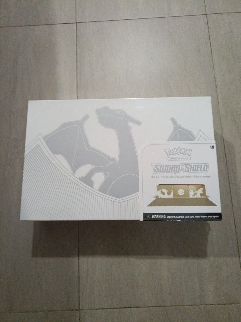 (Slight tear) Pokemon Sword & Shield Charizard Ultra Premium Collection ...