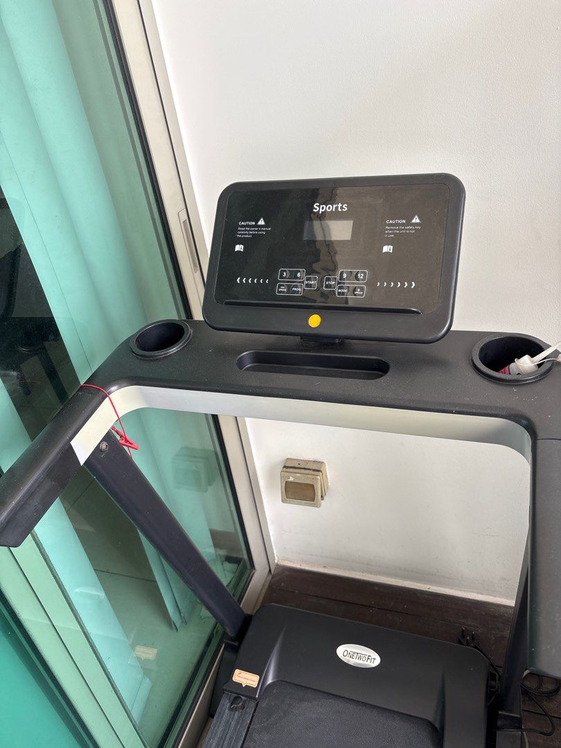 Sports Treadmill - Foldable, Sports Equipment, Exercise & Fitness ...