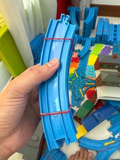 Toy Train Set with Track, Hobbies & Toys, Toys & Games on Carousell