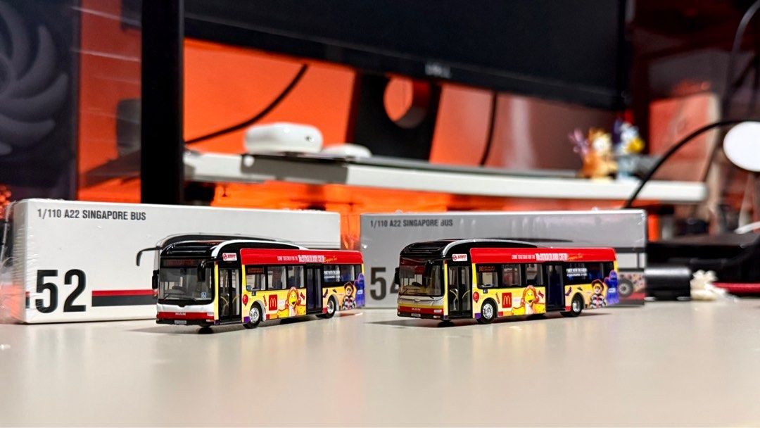 1/110 SMRT MAN A22 Advert Bus (Masterpiece Collectibles), Hobbies ...
