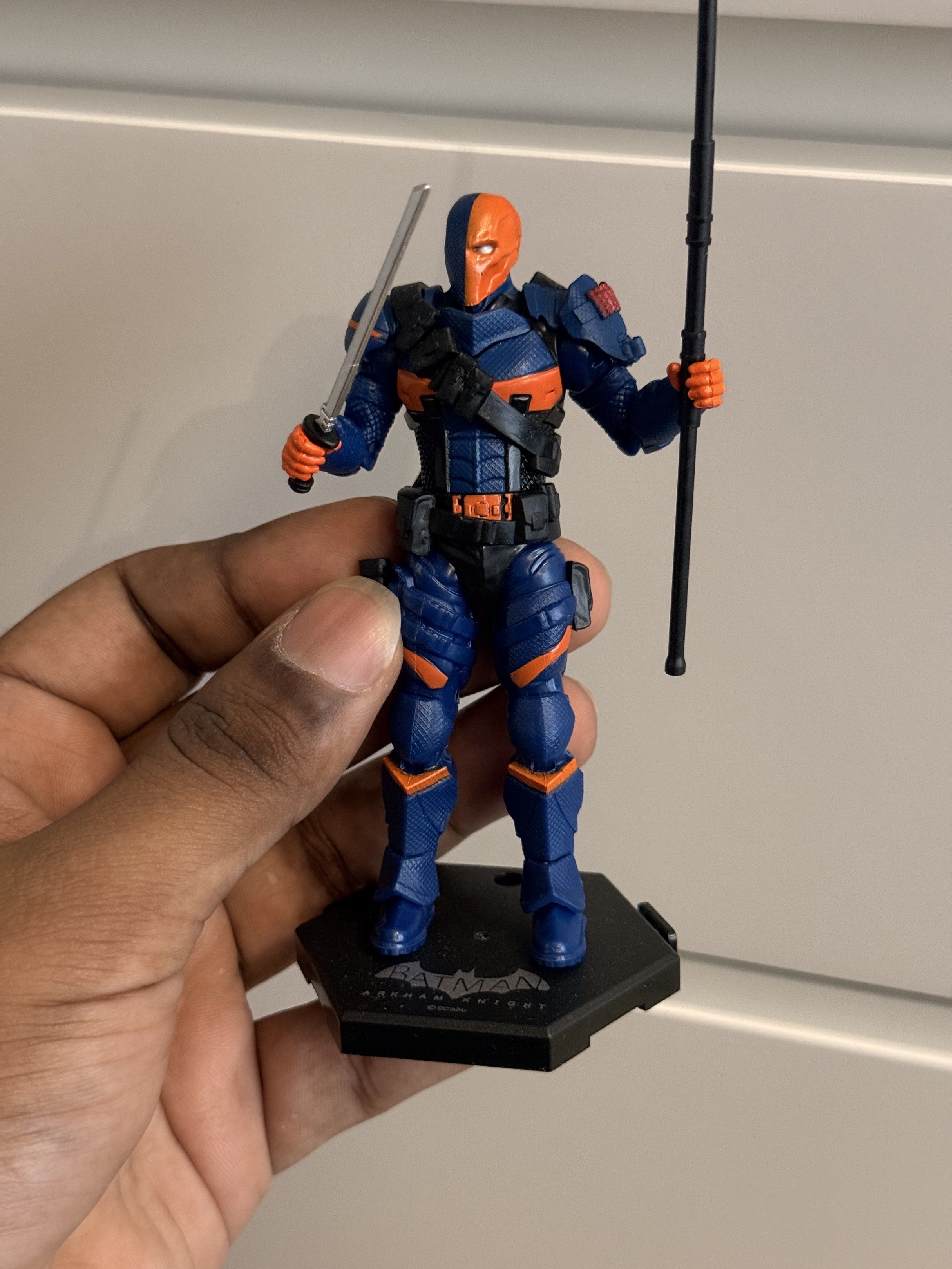 Batman Arkham Knight Deathstroke Action Figure, Hobbies & Toys, Toys ...