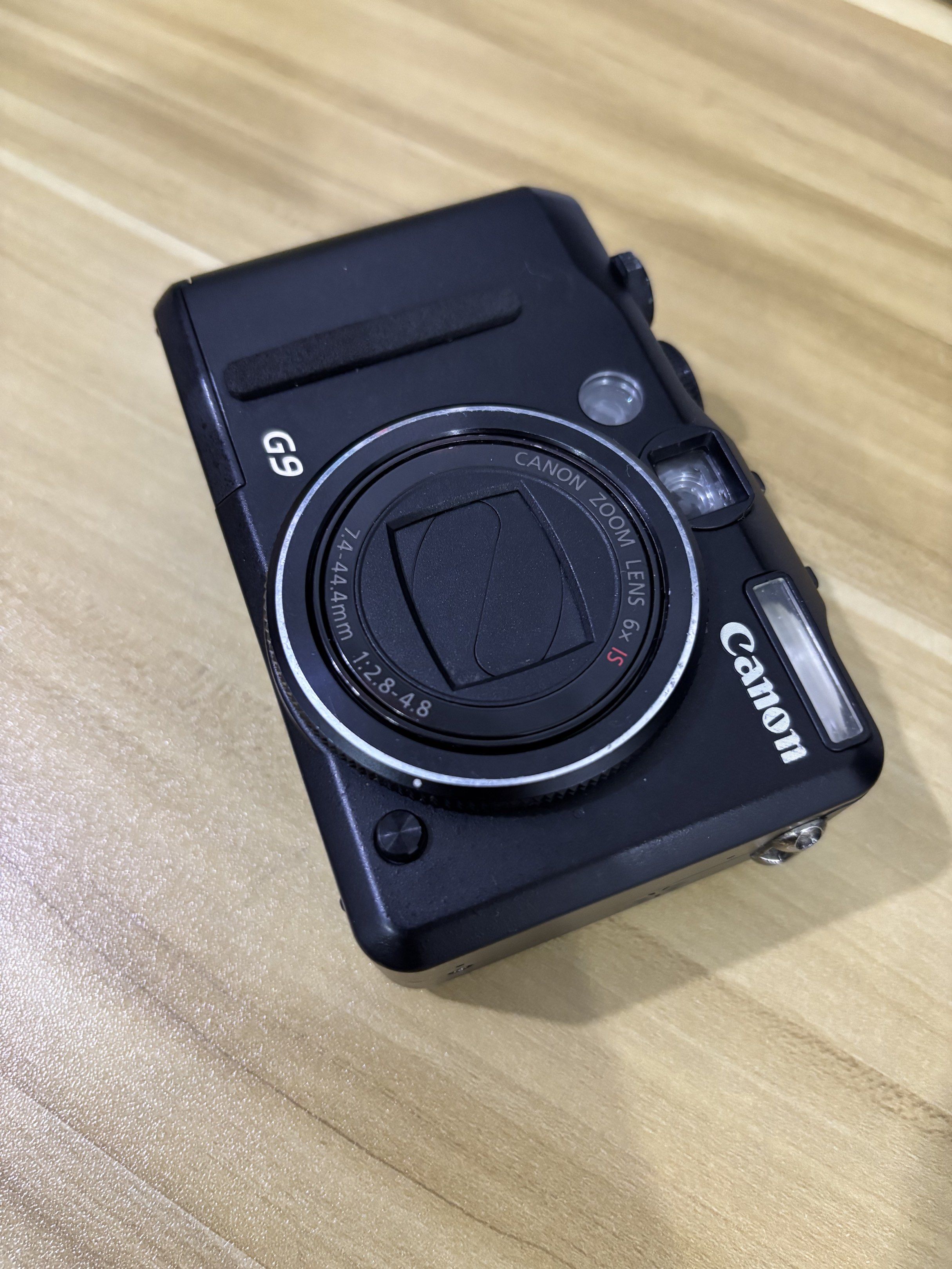 Canon PowerShot G9 Digital Camera, Photography, Cameras on Carousell