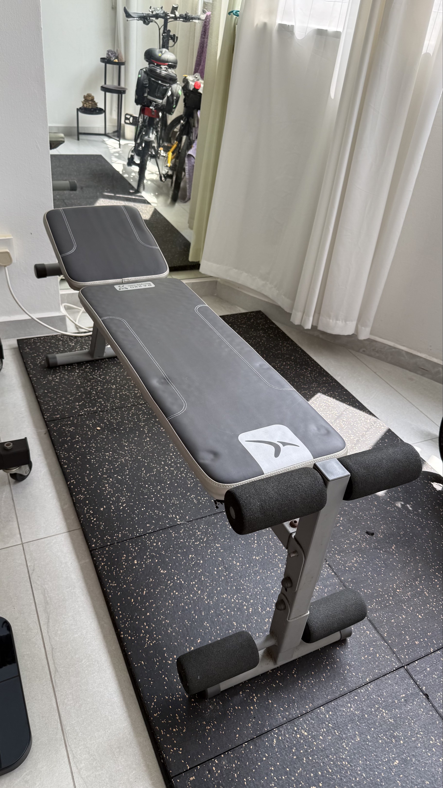 Decathlon Adjustable Weight Bench & Weight Rack, Sports Equipment ...