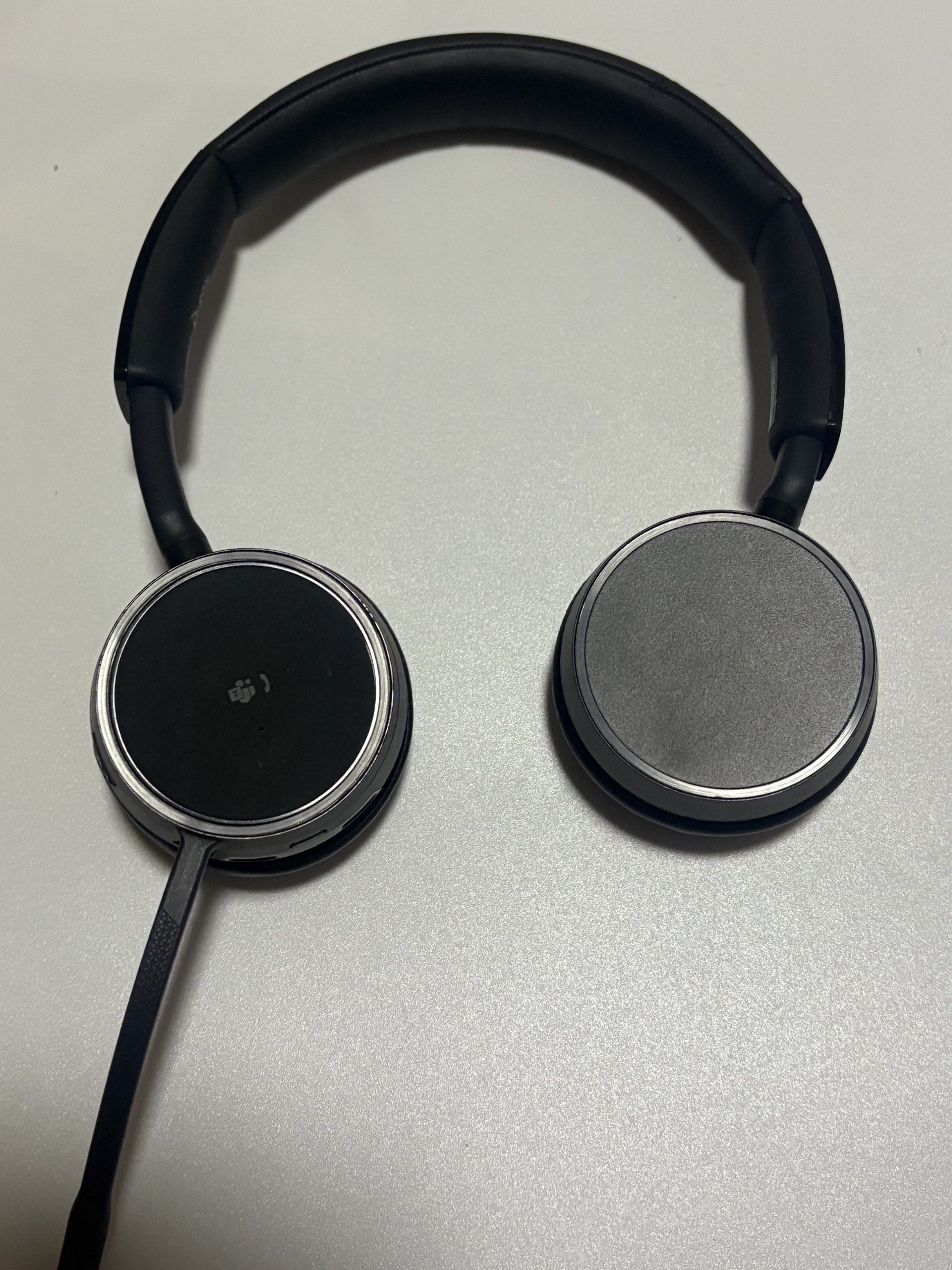 Dell Pro Wireless Headset, Audio, Headphones & Headsets on Carousell