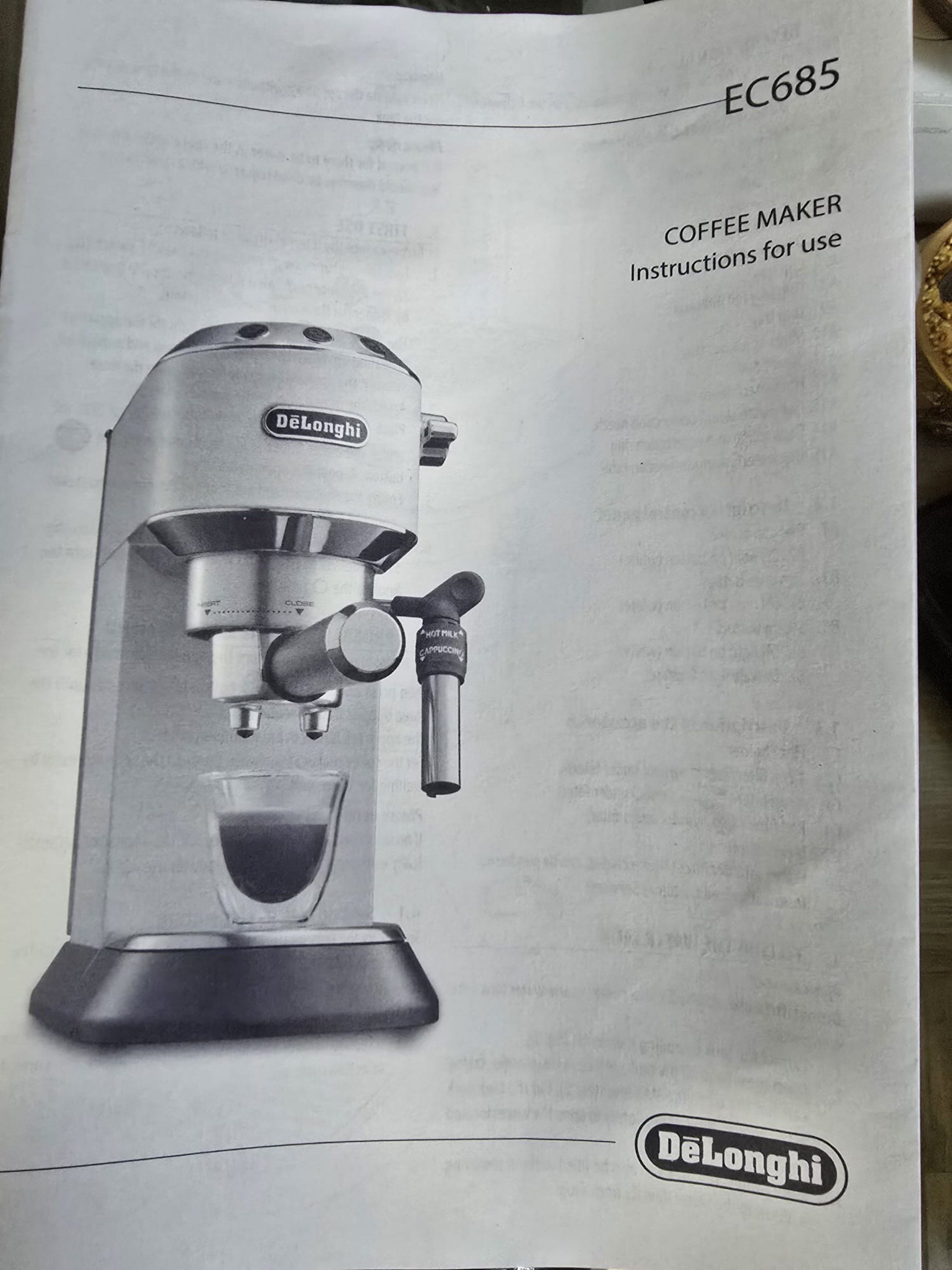 DeLonghi Dedica EC685 Espresso Machine, TV & Home Appliances, Kitchen ...