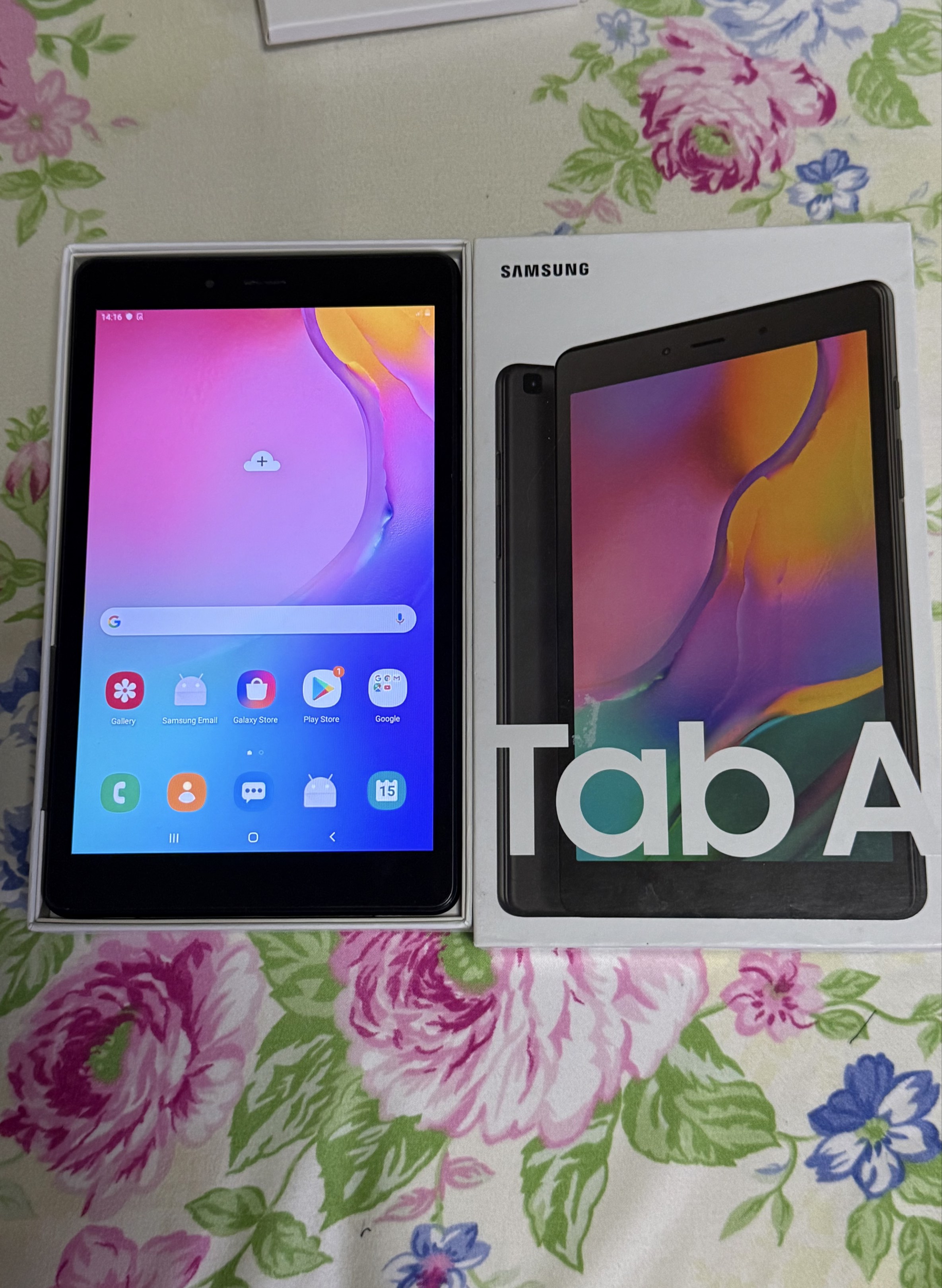 Galaxy Tab A 8.0 (WiFi) Carbon Black 32GB, Mobile Phones & Gadgets ...