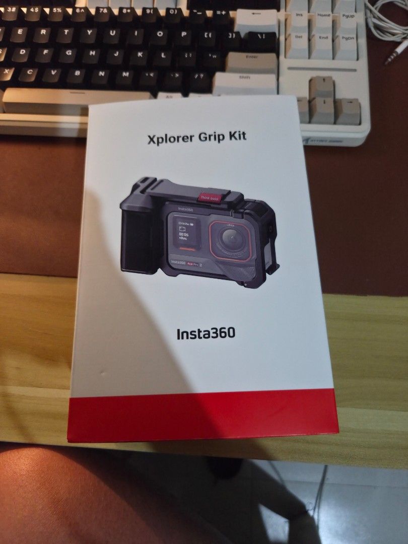 Insta360 Ace Pro 2 Xplorer Grip Kit, Photography, Cameras on Carousell