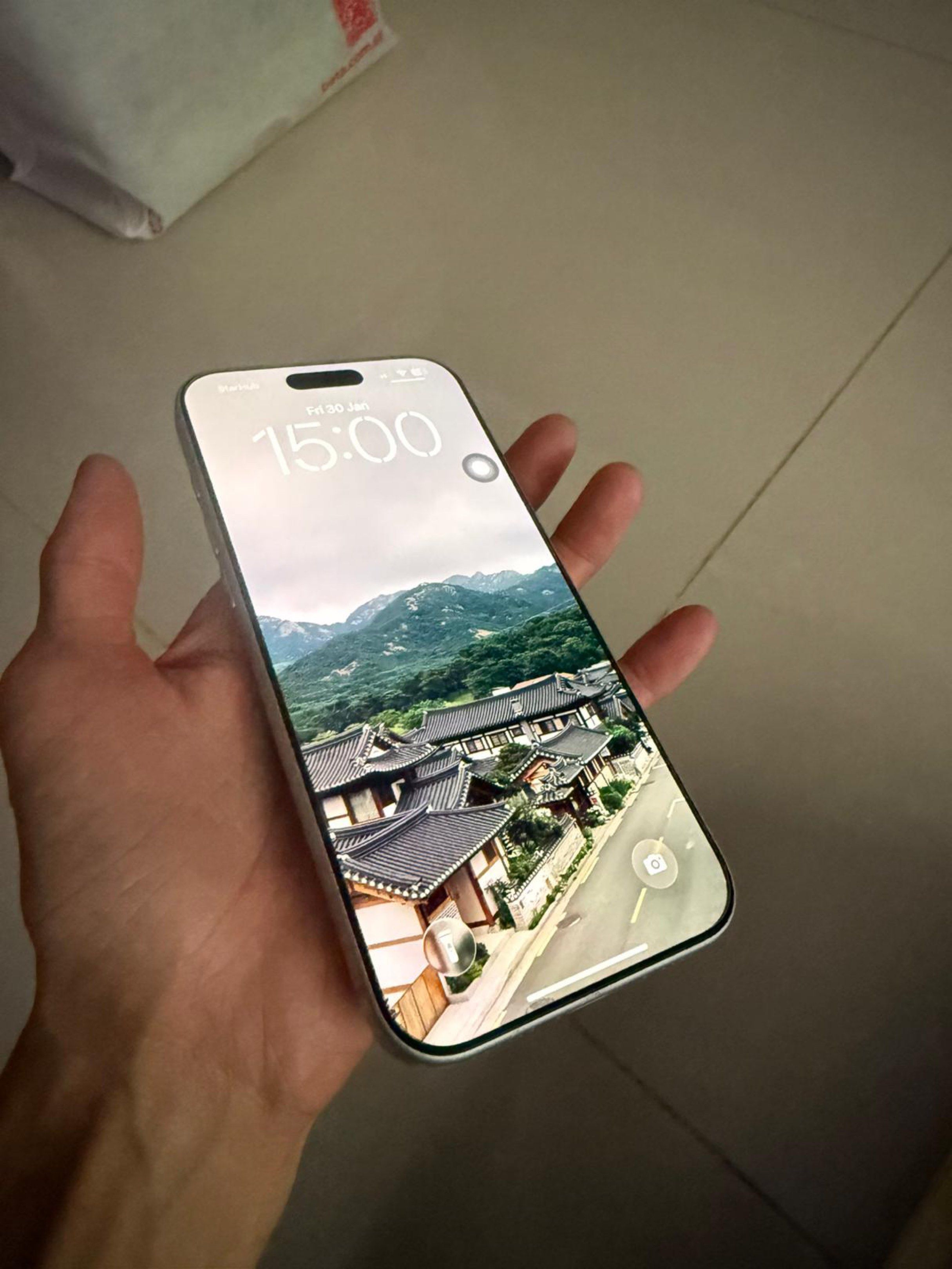 iPhone 17 Pro Max Silver 512GB, Mobile Phones & Gadgets, Mobile Phones ...