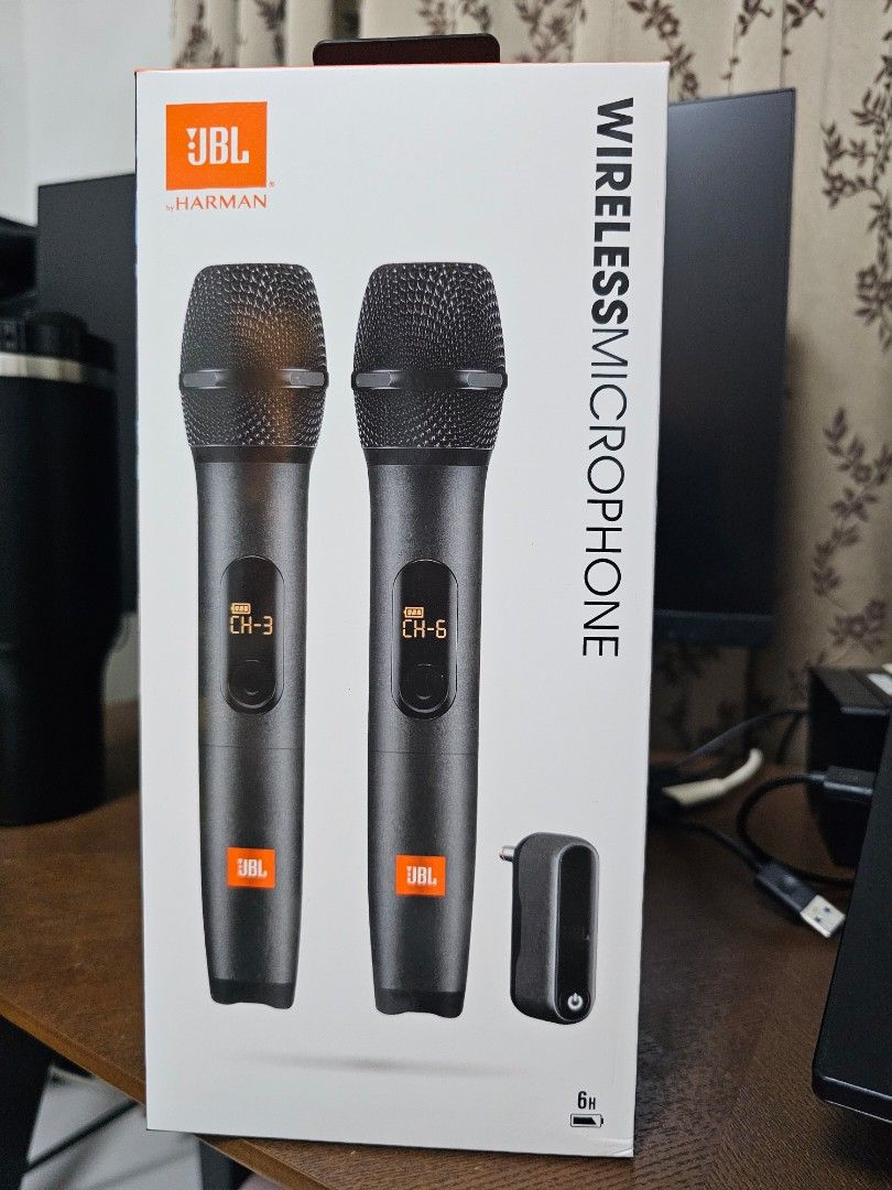 JBL Wireless Microphone - Plug & Play, Audio, Microphones on Carousell