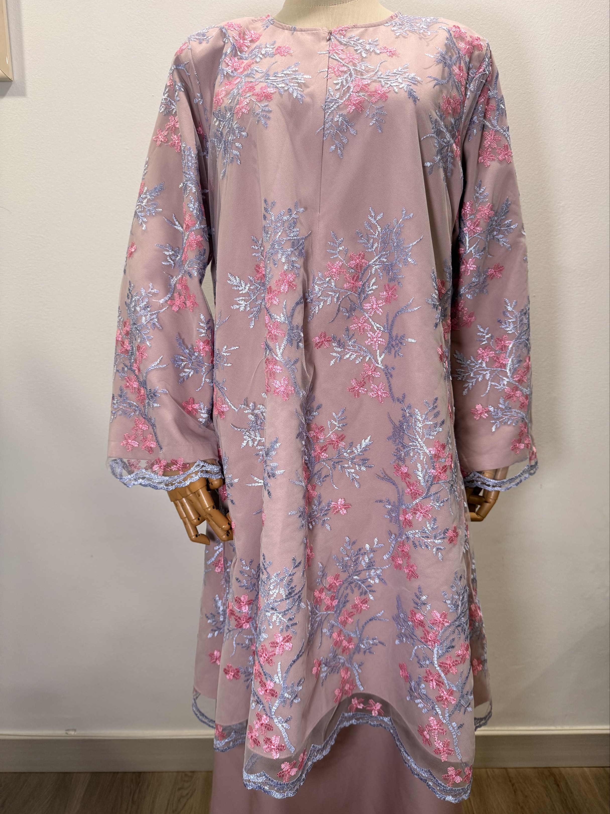 Leeha Baju Kurung XXL, Women's Fashion, Muslimah Fashion, Baju Kurung ...