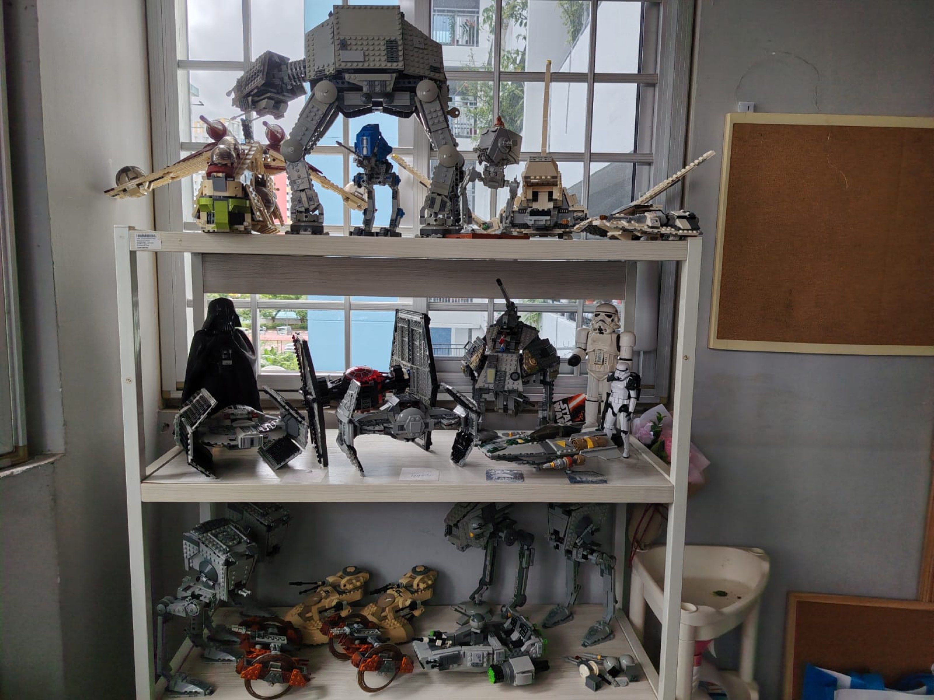 LEGO Star Wars Sets - Various Models, Hobbies & Toys, Toys & Games on ...