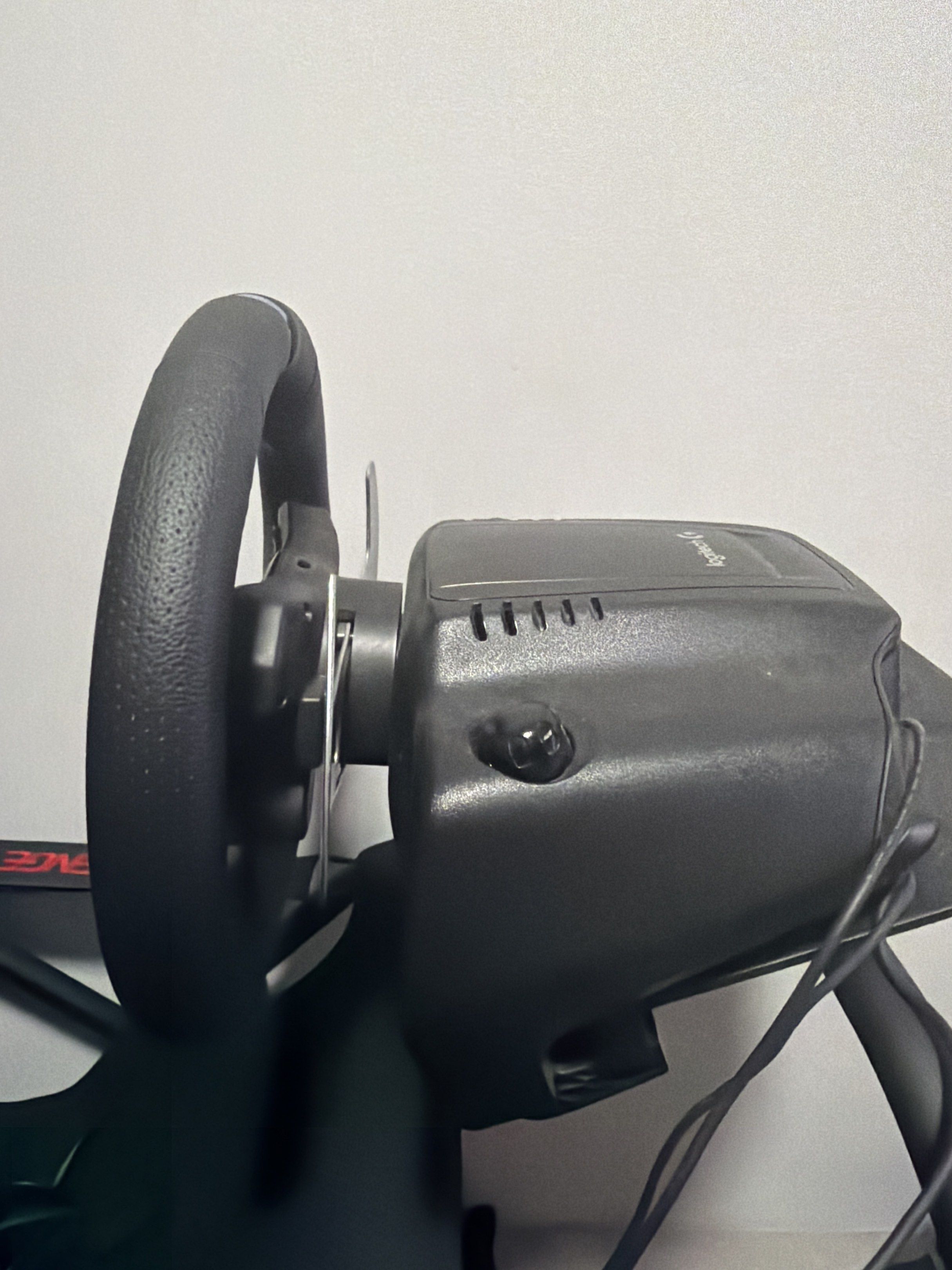 Logitech G29 Racing Wheel and Pedals, Video Gaming, Gaming Accessories ...