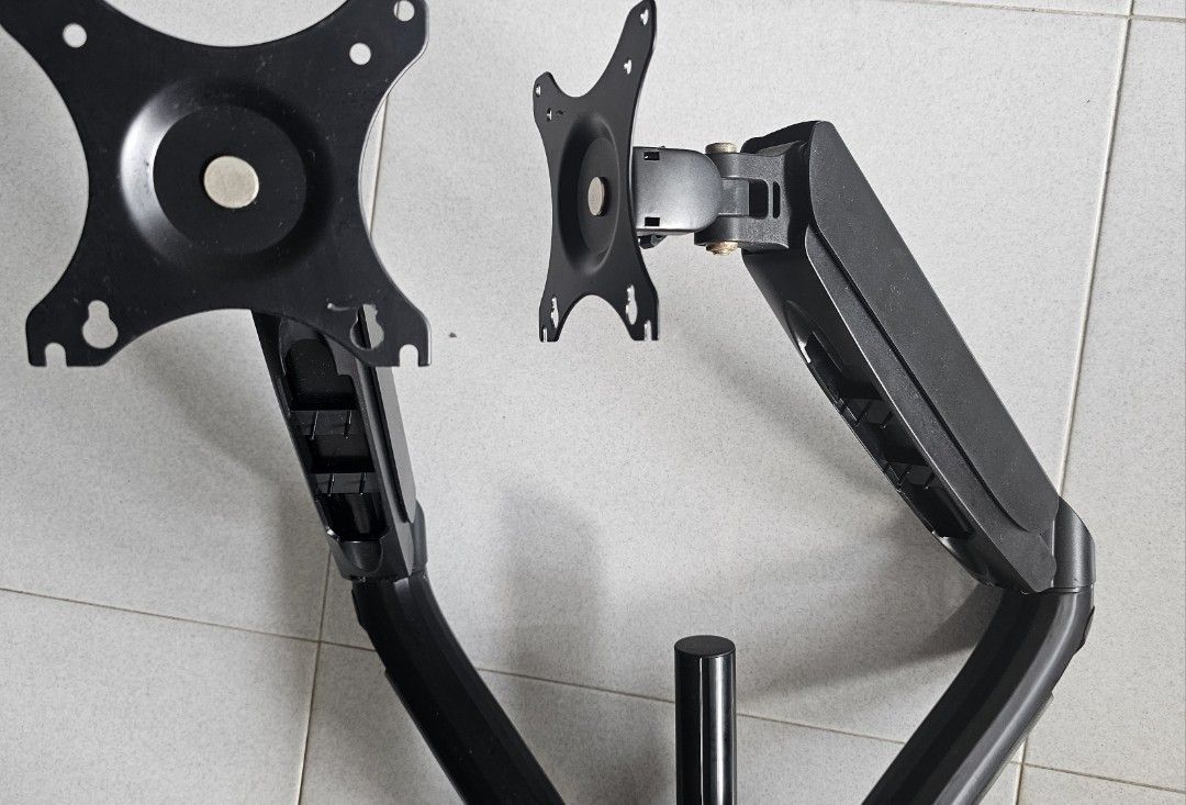 Monitor Mount - 360 degree Dual Monitor Arm - Black, Computers & Tech ...
