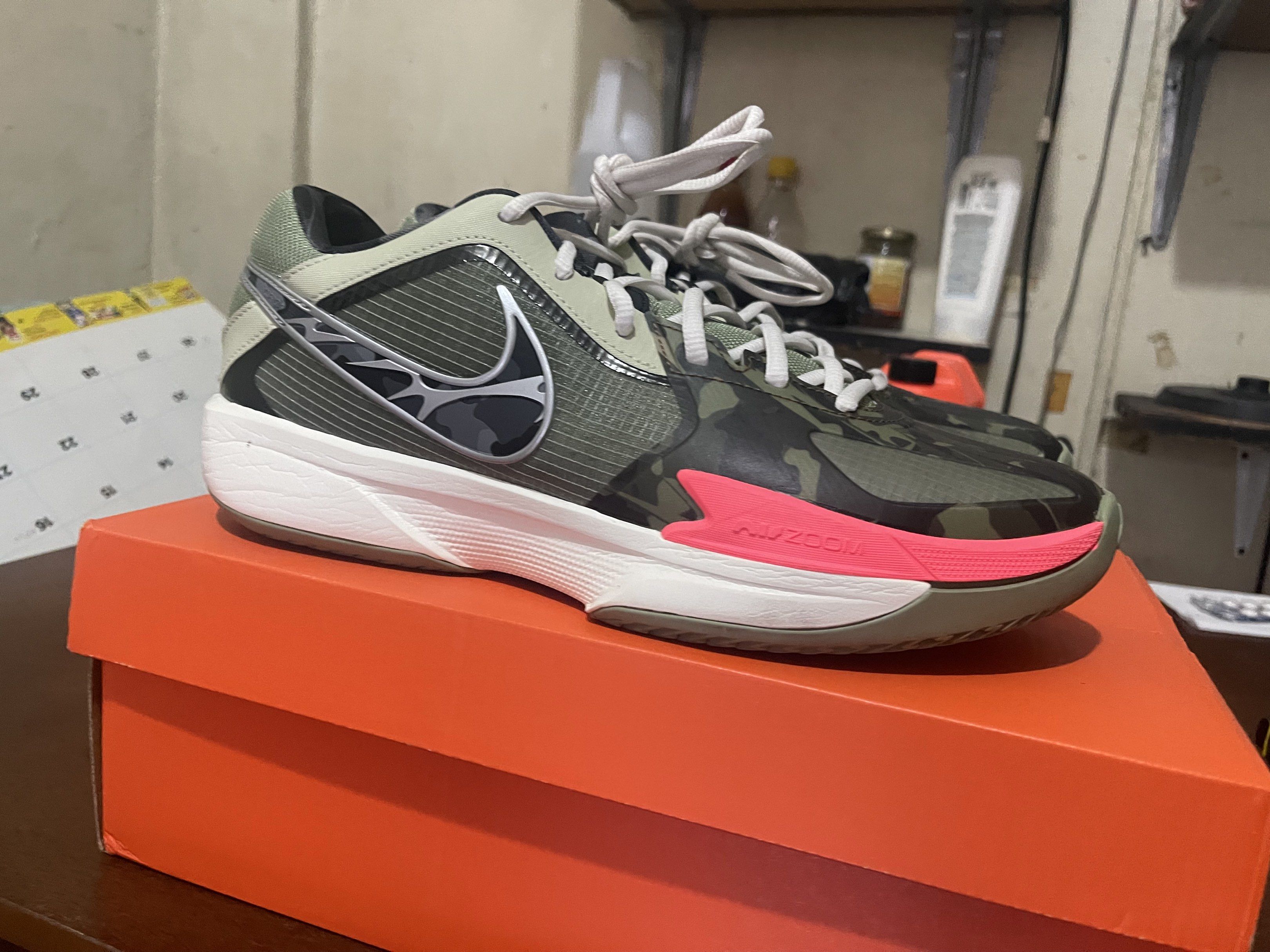 Nike GT. Cut Cross EP Basketball Shoes, Men's Fashion, Footwear ...