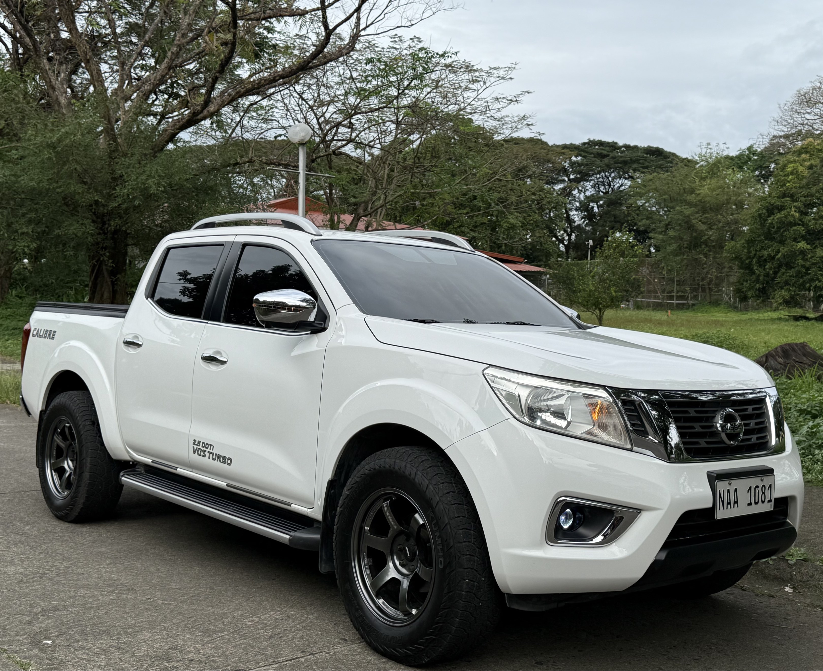 Nissan Navara Calibre EL 4x2 Auto, Cars for Sale, Used Cars on Carousell