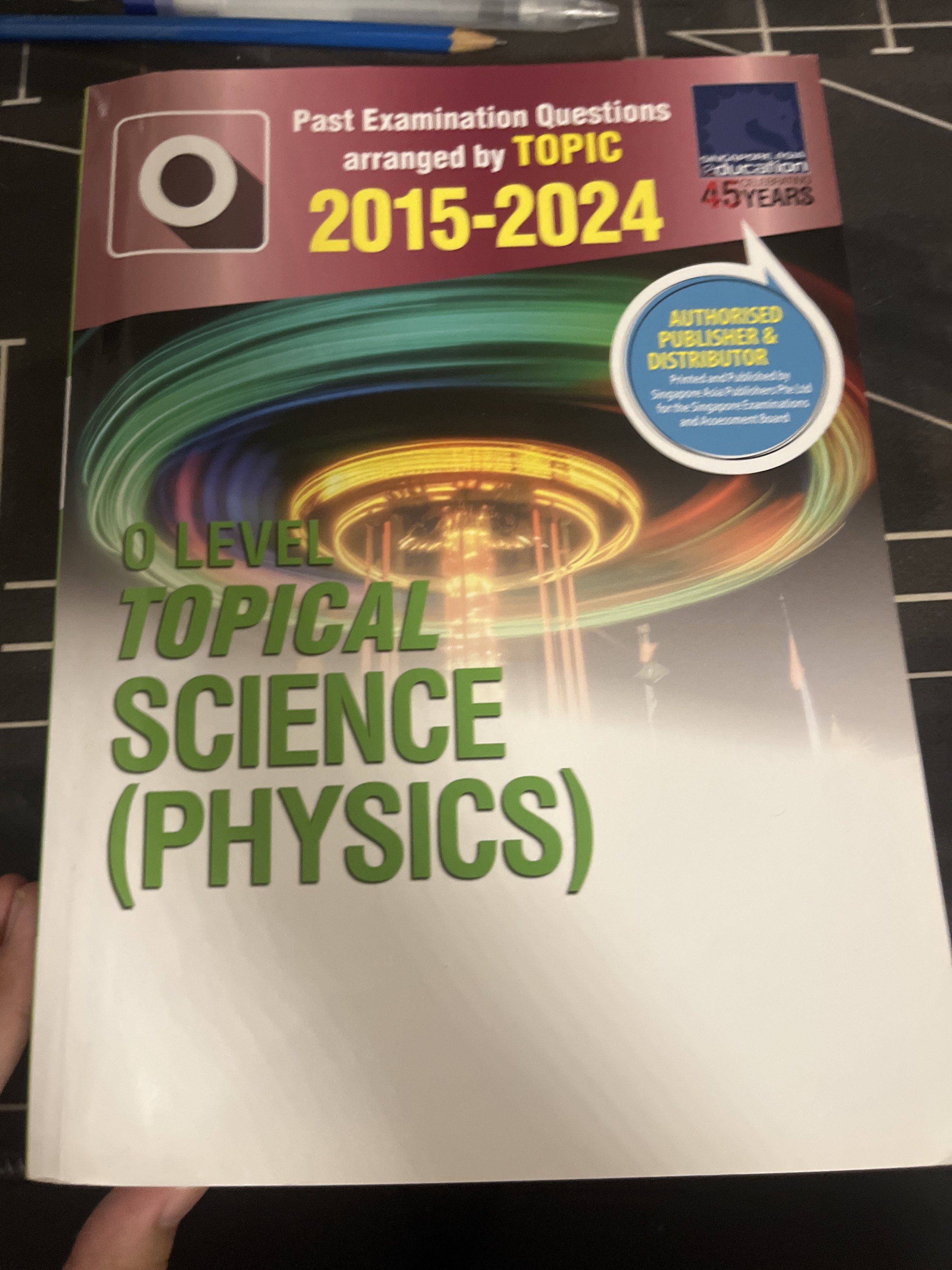 O Level Topical Science (Chemistry/Physics) Revision Books, Hobbies ...