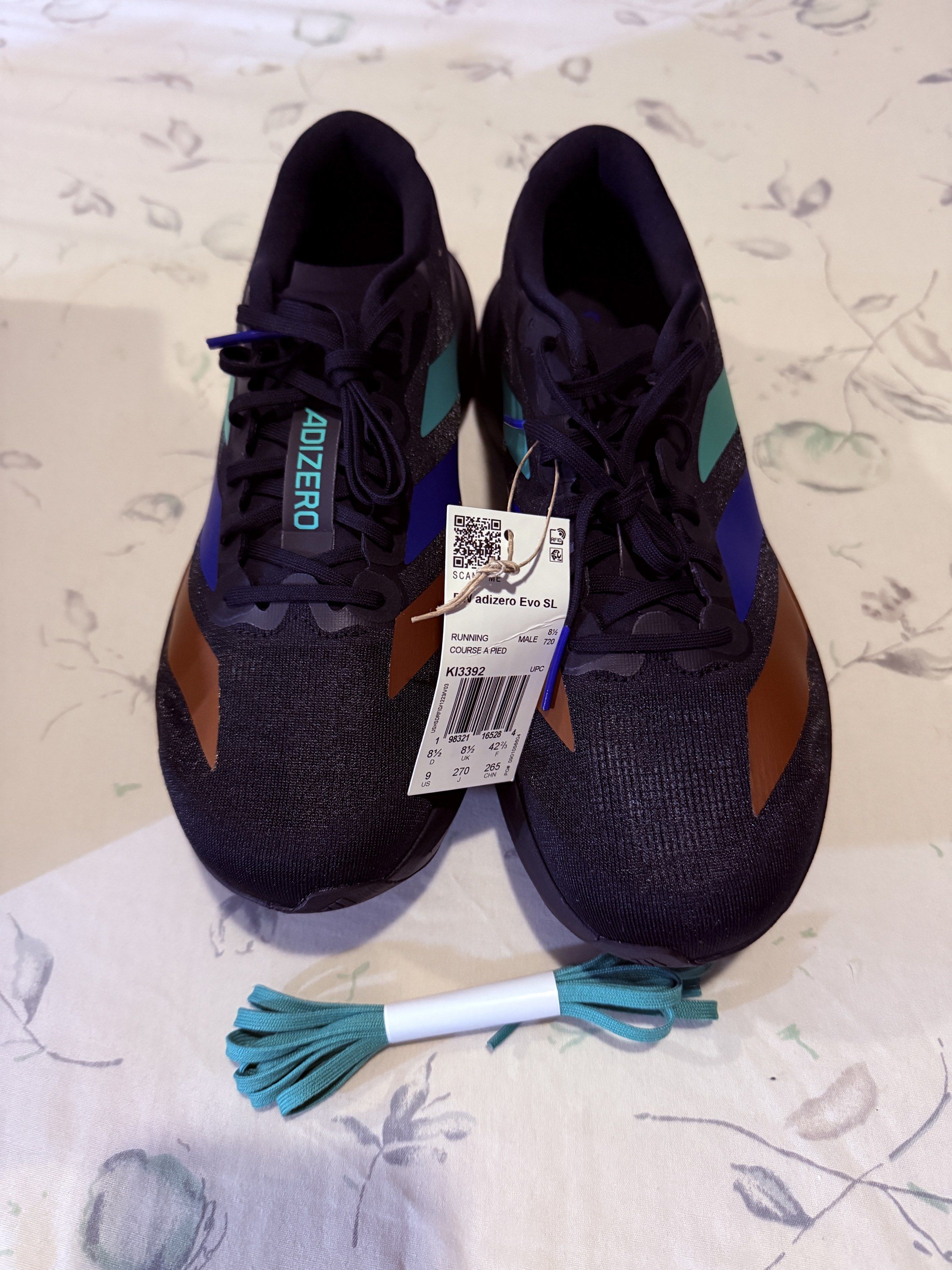 Pharrell Williams Adidas Adizero Evo SL Shoes US9, Men's Fashion ...