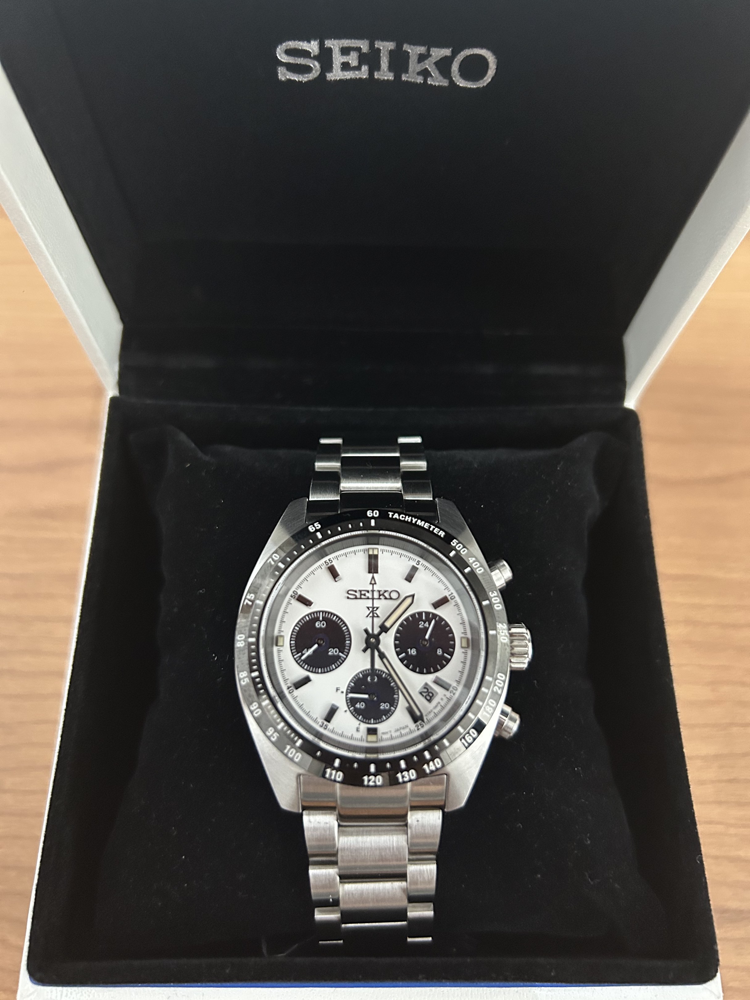 Seiko Prospex speedtimer SSC813, Men's Fashion, Watches & Accessories ...