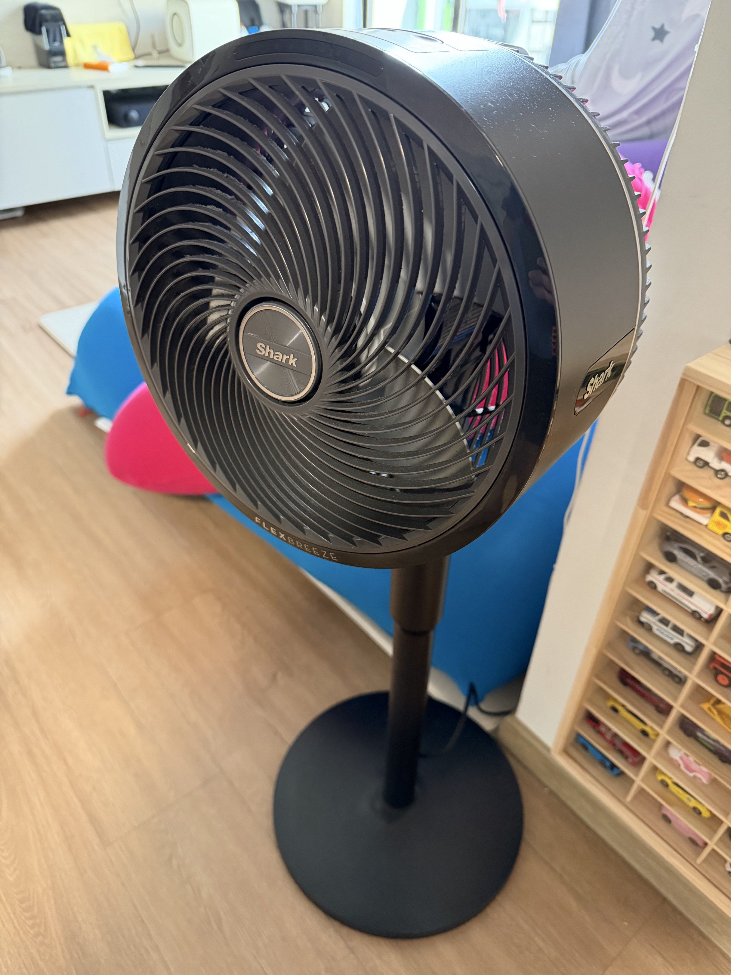 Shark flex breeze Fan - Black, Furniture & Home Living, Lighting & Fans ...