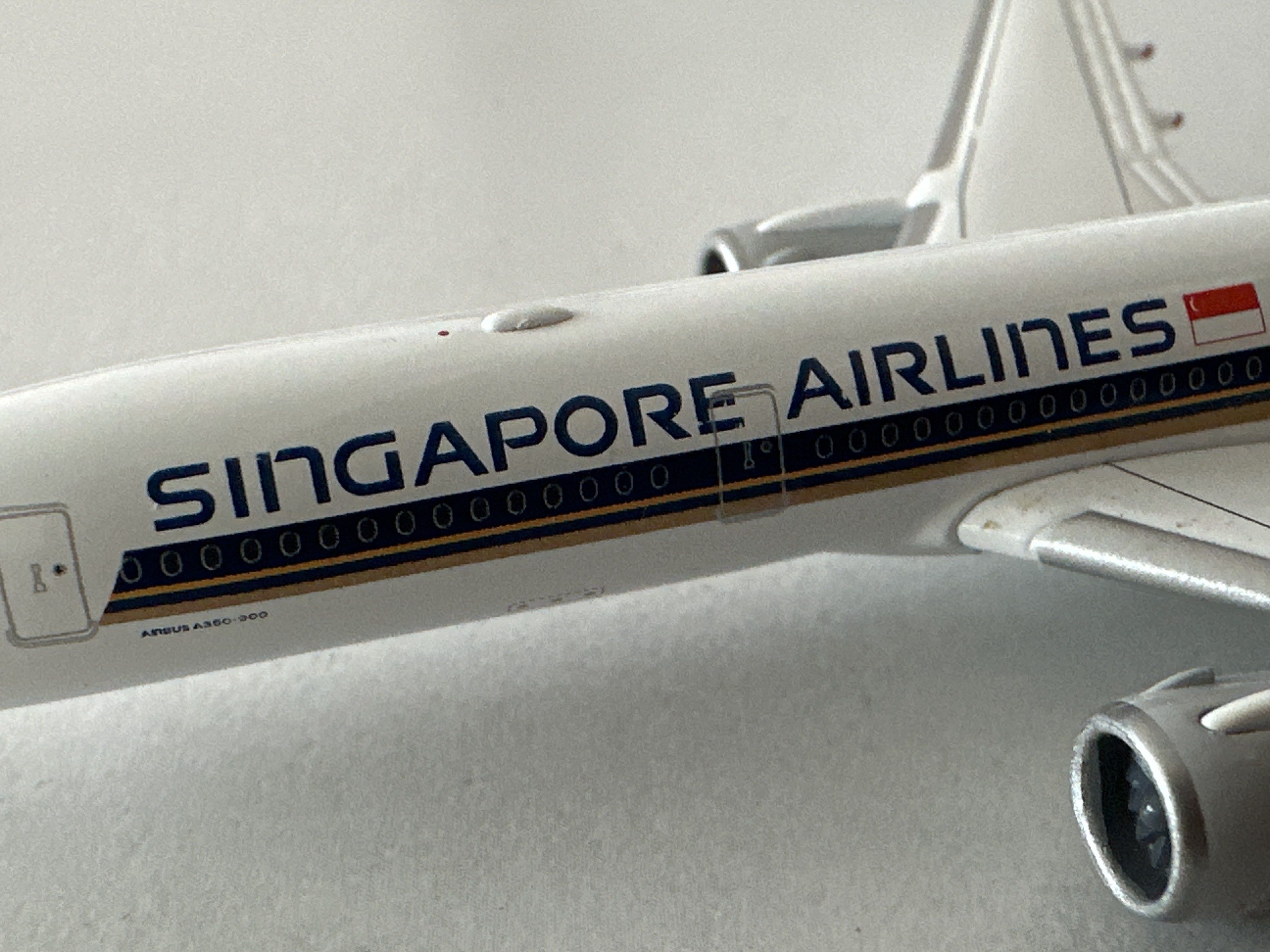 Singapore Airlines Airbus A350-900 Model Airplane, Hobbies & Toys, Toys ...