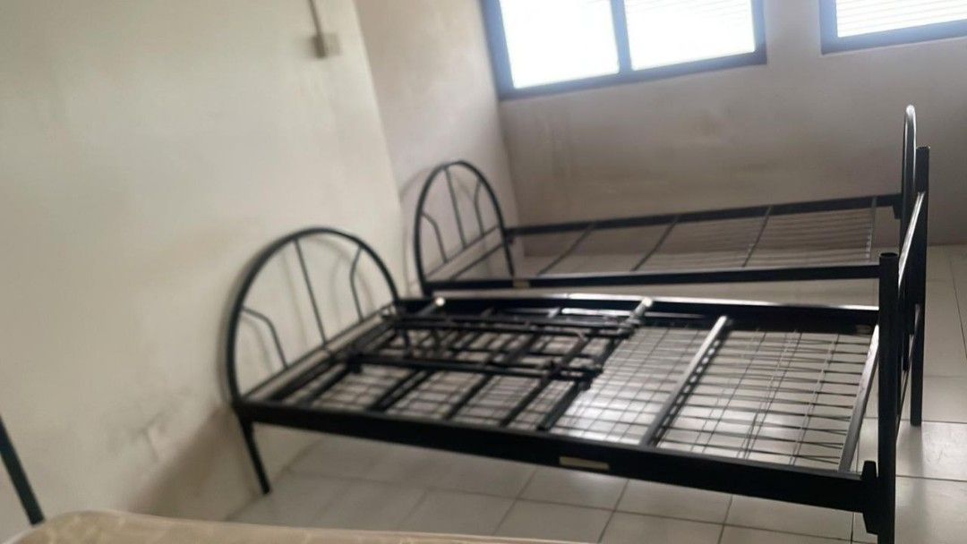 Single Metal Bed Frame @$78 Brand New/Free Delivery 🚚, Furniture & Home ...