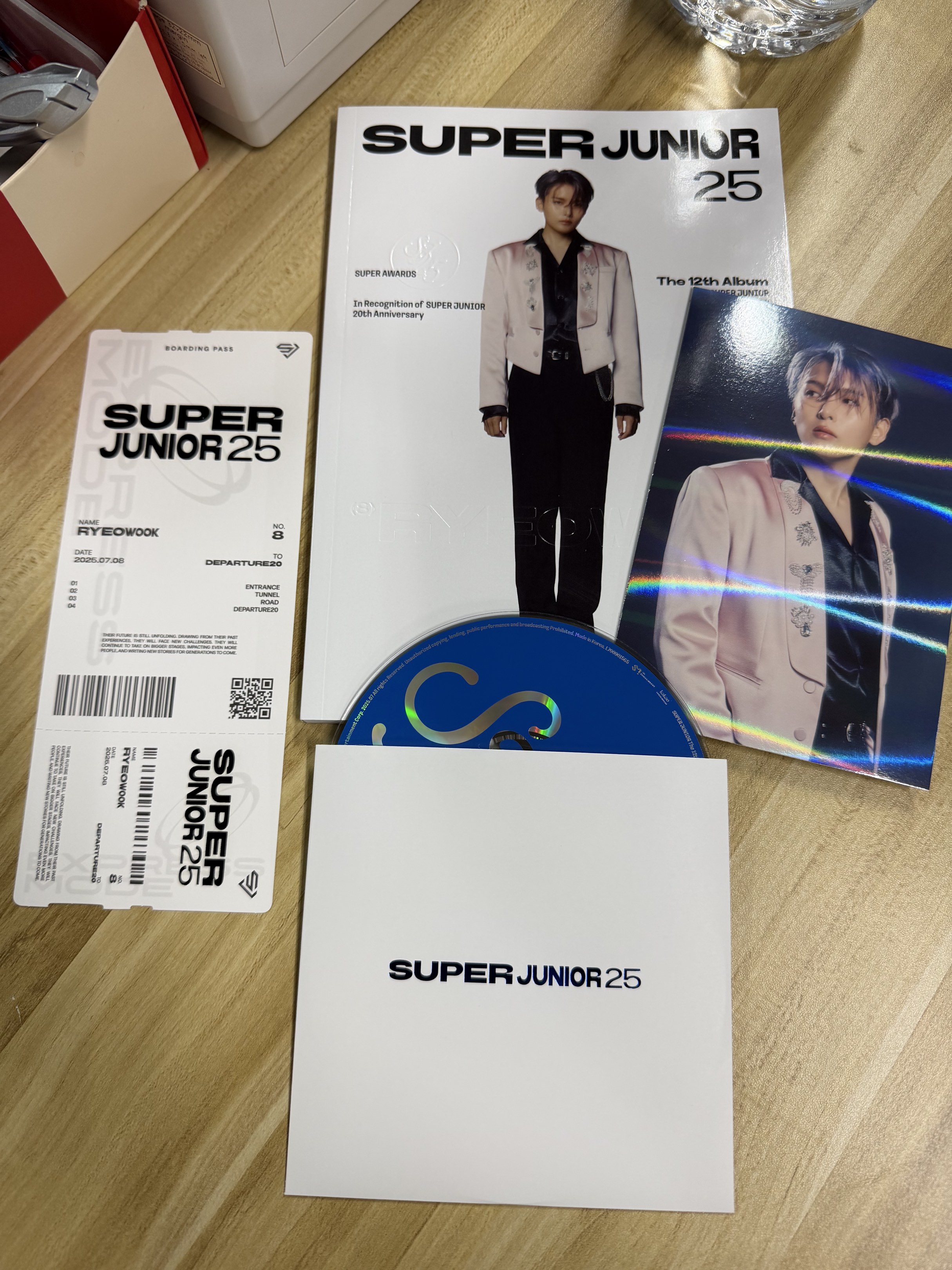 Super Junior25 Photo Book - RYEOWOOK & SIWON, Hobbies & Toys ...