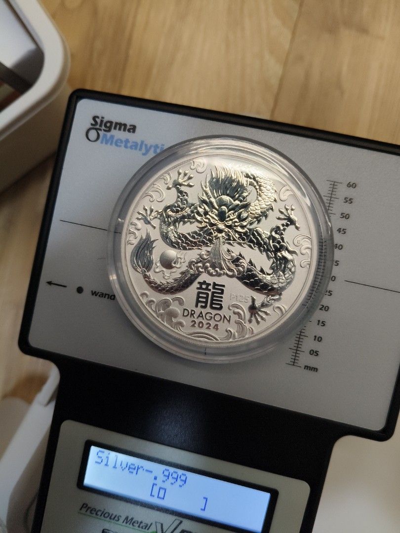 The Perth Mint Lunar II 5oz silver Coin - Mouse, Rabbit, Dragon ...