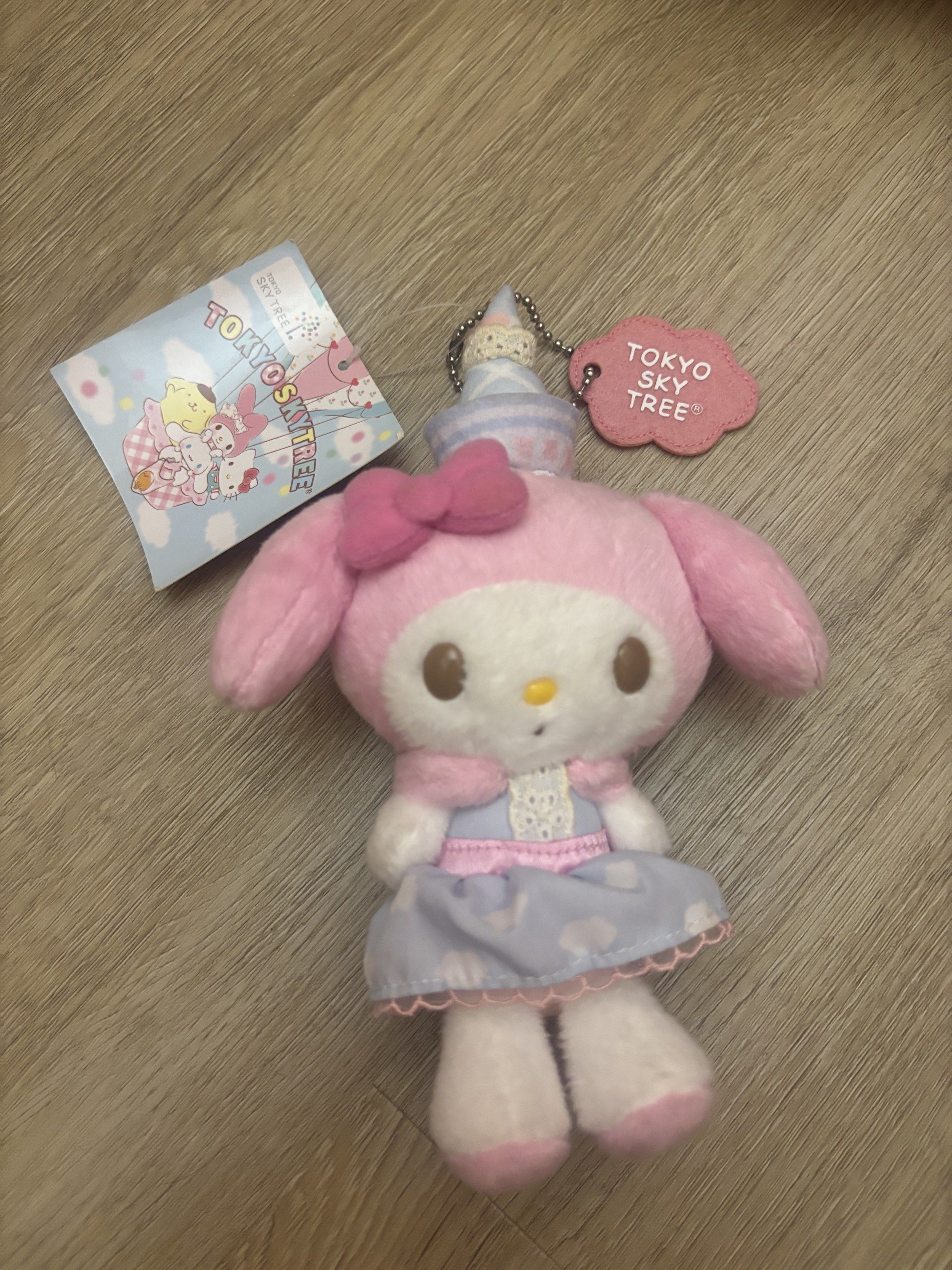 Tokyo Sky Tree My Melody 公仔掛件 只作交換, 興趣及遊戲, 玩具 & 遊戲類 - Carousell