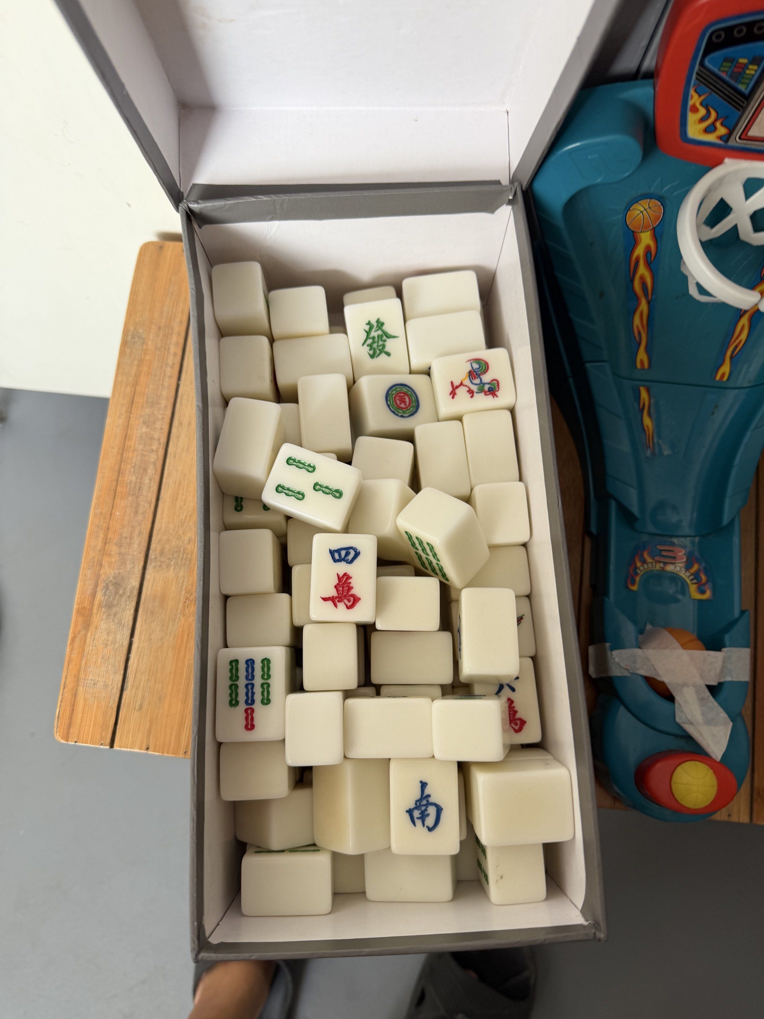Vintage Mahjong Set, Hobbies & Toys, Toys & Games on Carousell