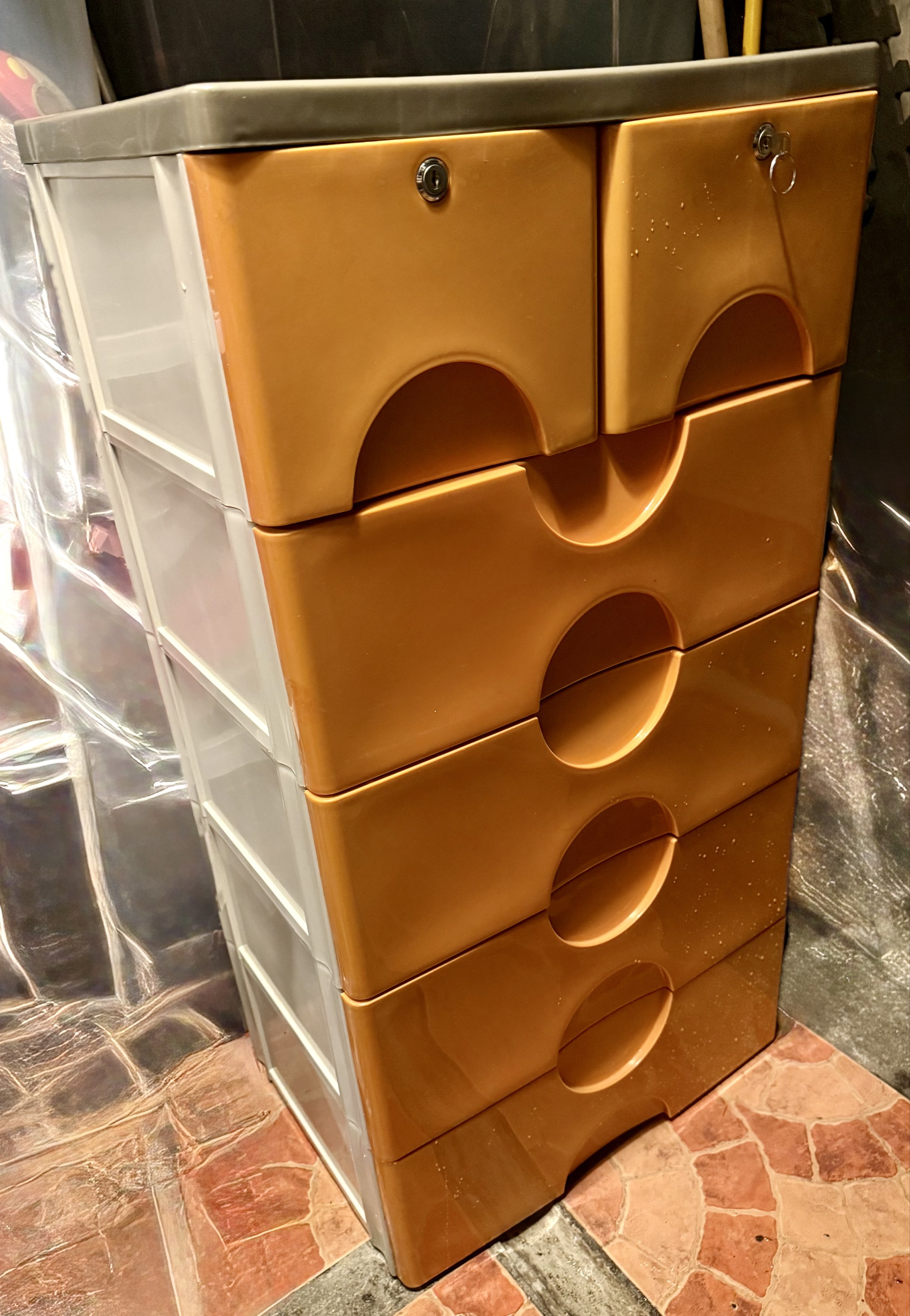 6 cabinet drawer ( 5 layers ) good as new, Furniture & Home Living ...