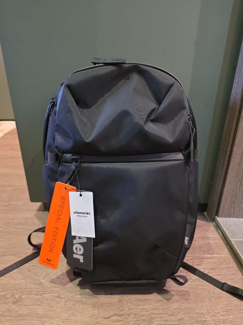AER City Pack Pro 2 - XPAC, Men's Fashion, Bags, Backpacks on Carousell