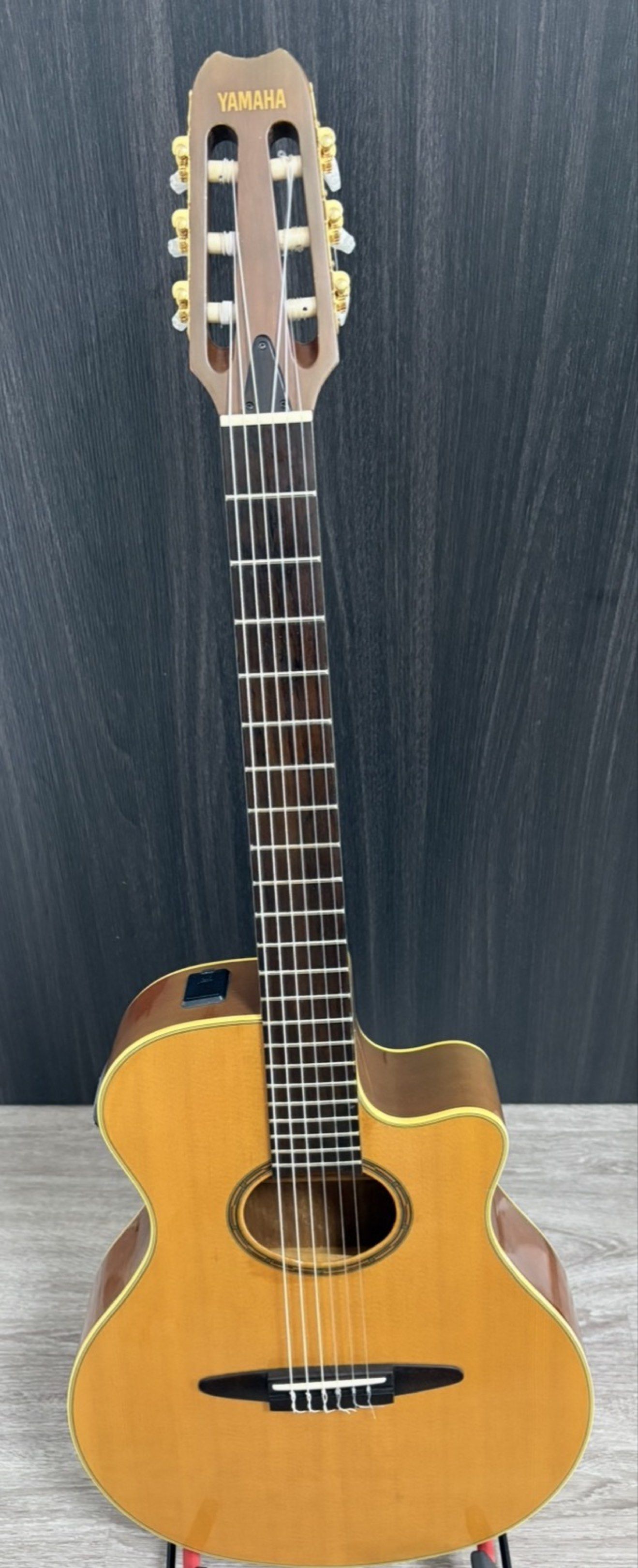 Beautiful Yamaha APX-5NA Acoustic-Electric Guitar, Hobbies & Toys ...