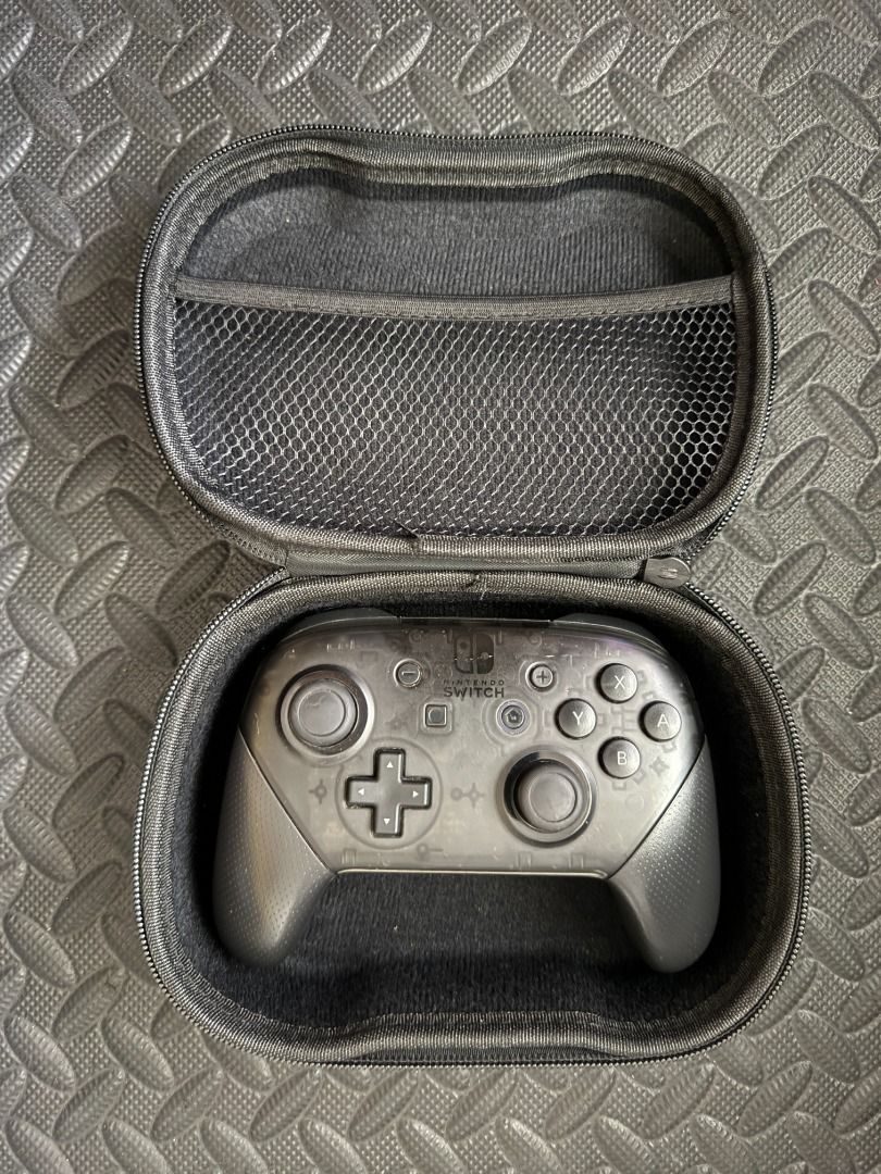 Nintendo Switch Pro Controller with Case, Video Gaming, Gaming ...