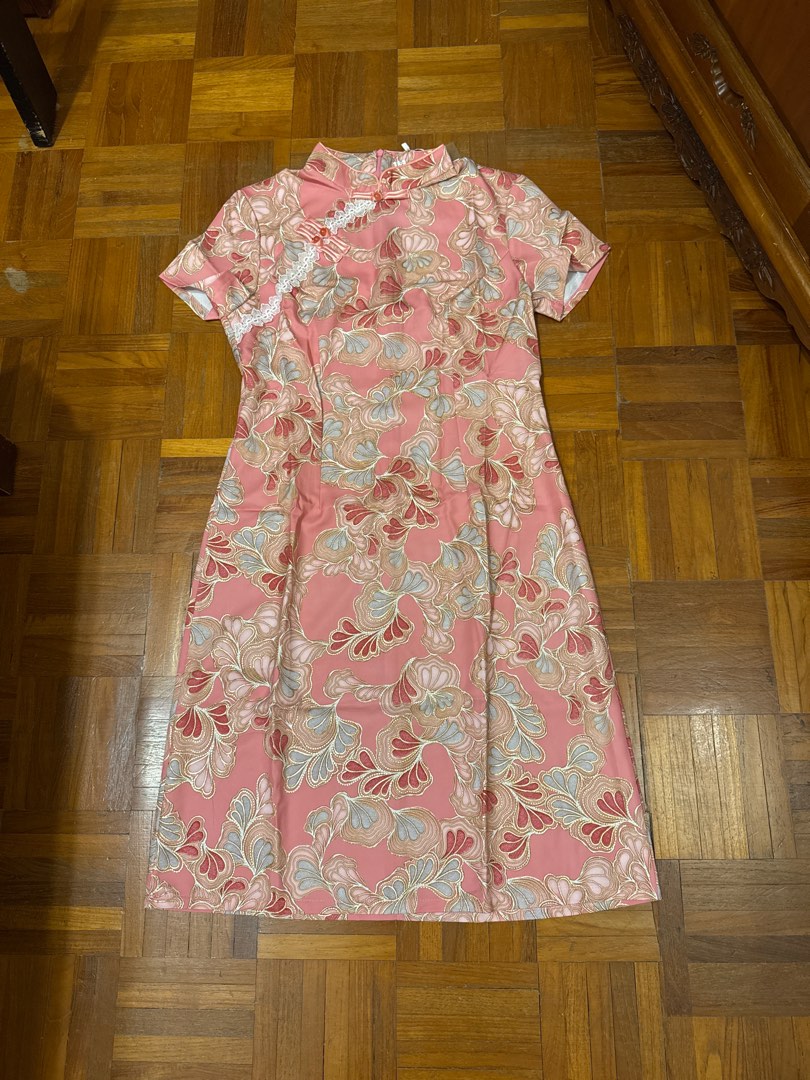 (BNWT) Ginkgo Design Cheongsam Dress, Women's Fashion, Dresses & Sets ...