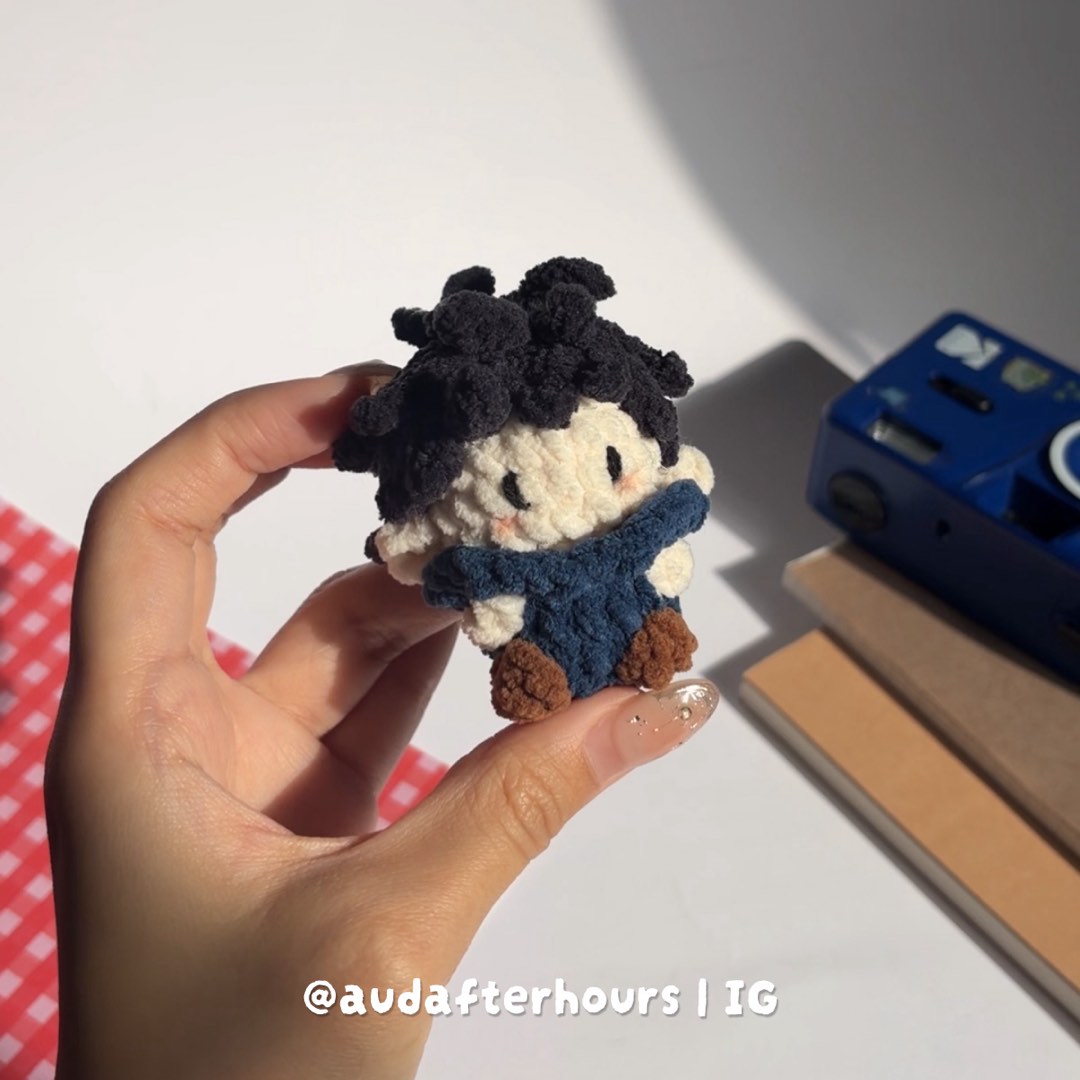 Crochet Megumi Jujutsu Kaisen, Hobbies & Toys, Stationery & Craft ...