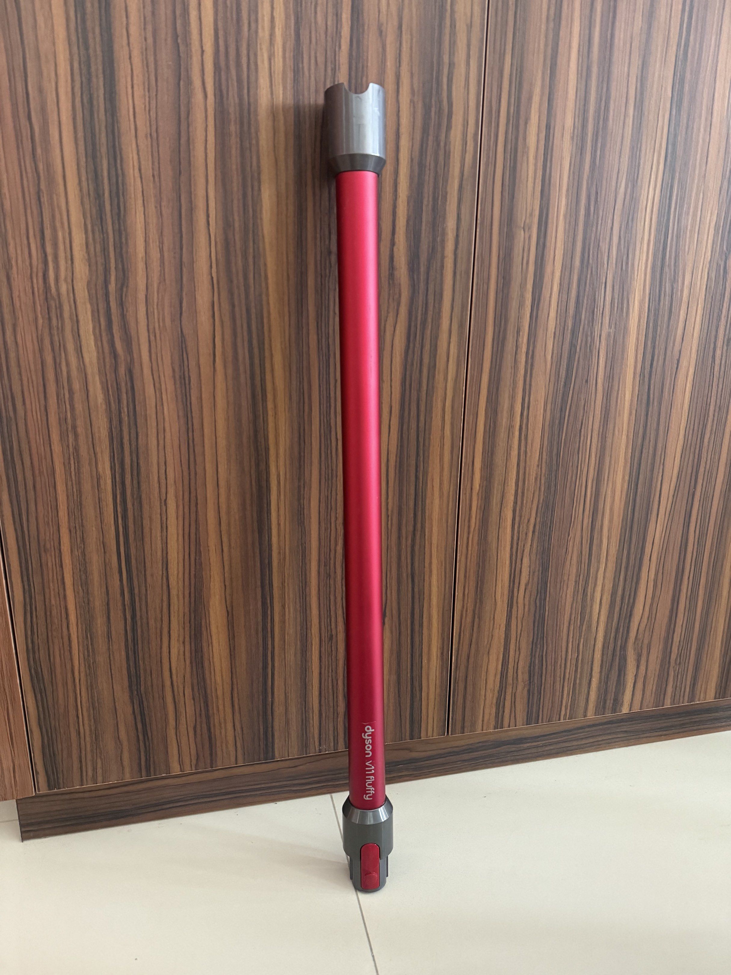 Dyson v11 fluffy vacuum rod, TV & Home Appliances, Vacuum Cleaner ...