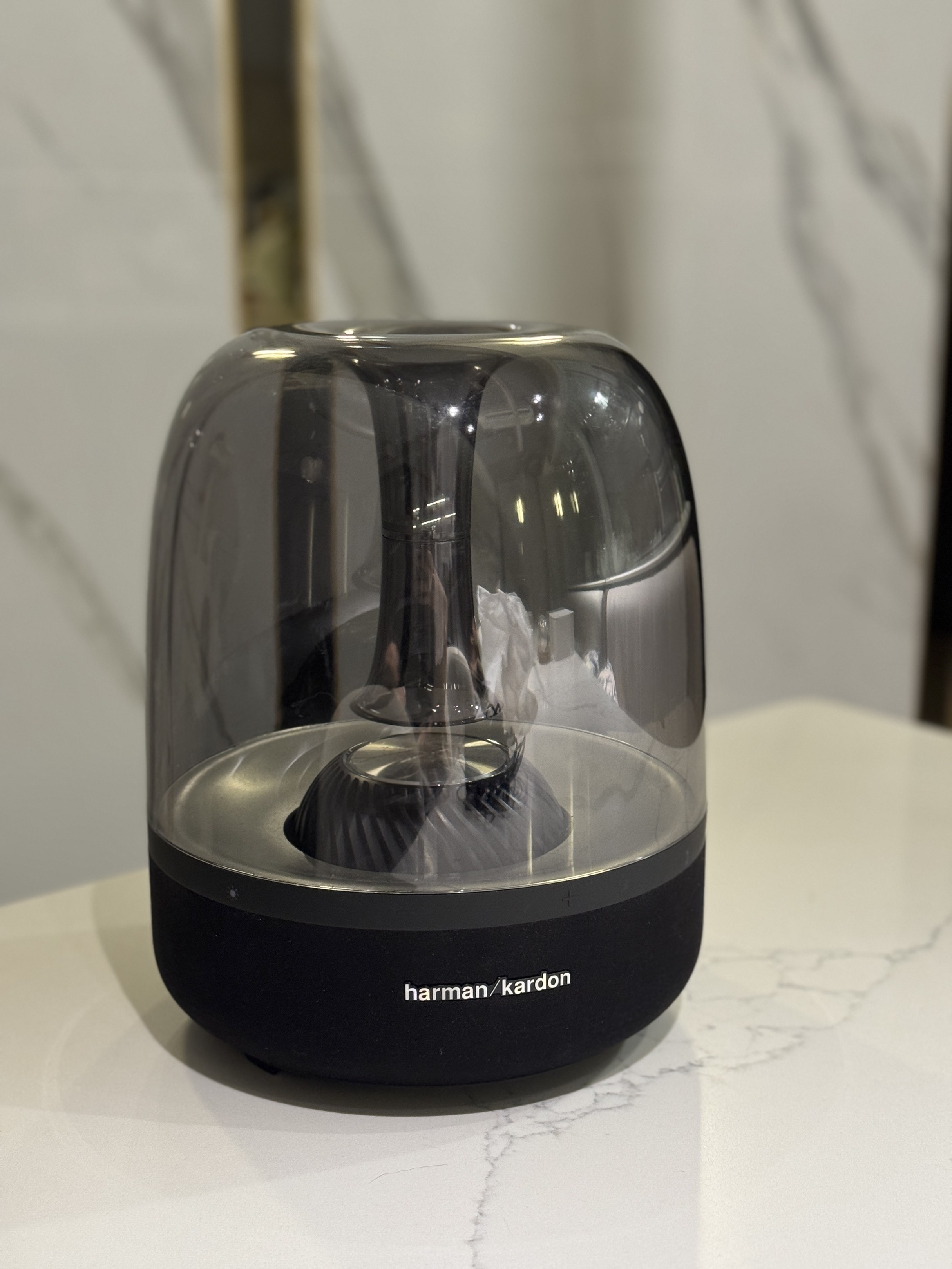 Harman Kardon Aura Studio 2 Bluetooth Speaker, Audio, Soundbars ...