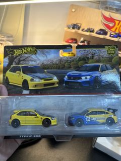 Hot Wheels DC Batman 85th Anniversary - Batmobile, Hobbies & Toys, Toys ...