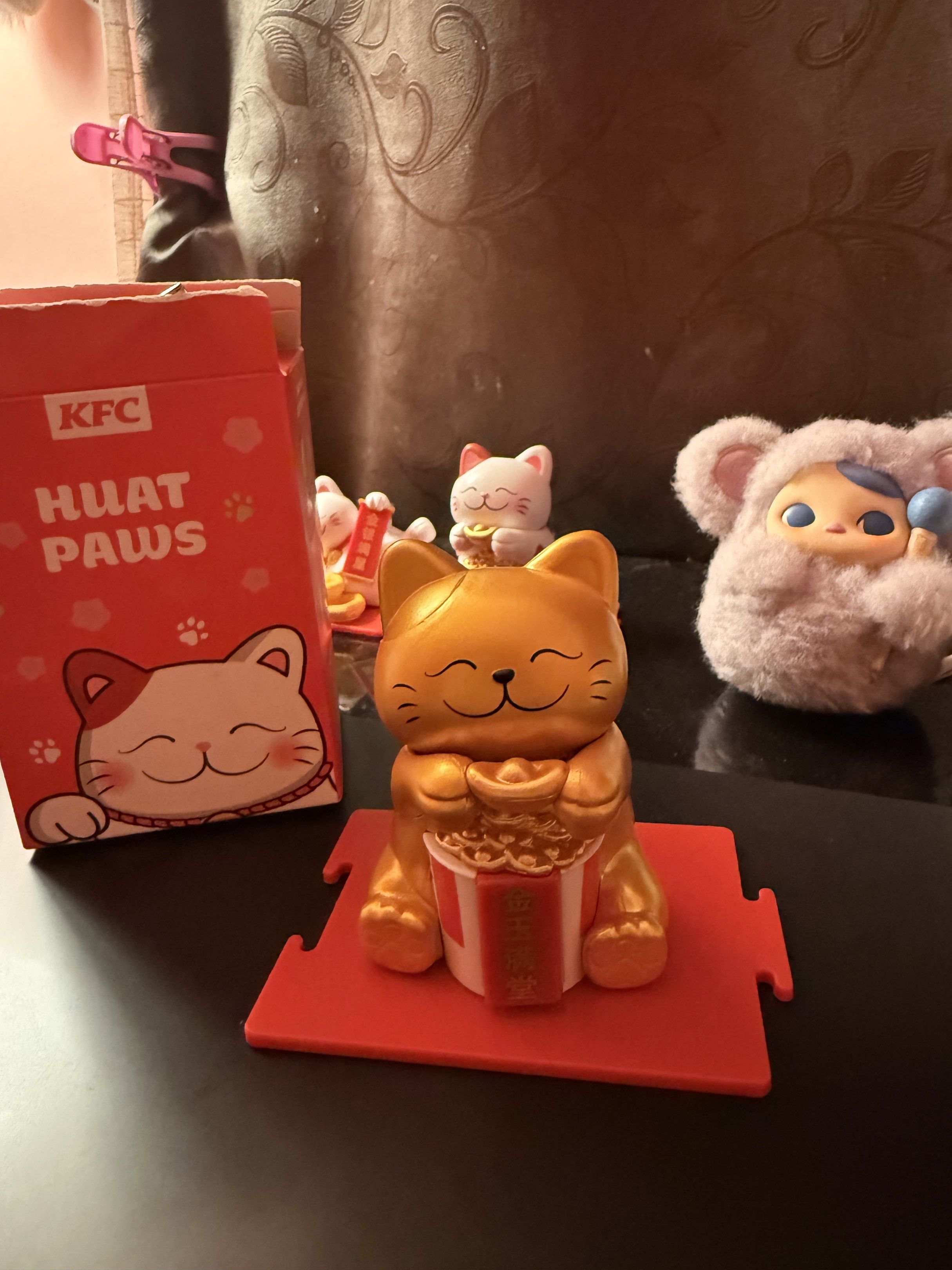 KFC Huat Paws Golden Huat Bucket Lucky Cat Figure, Hobbies & Toys, Toys ...