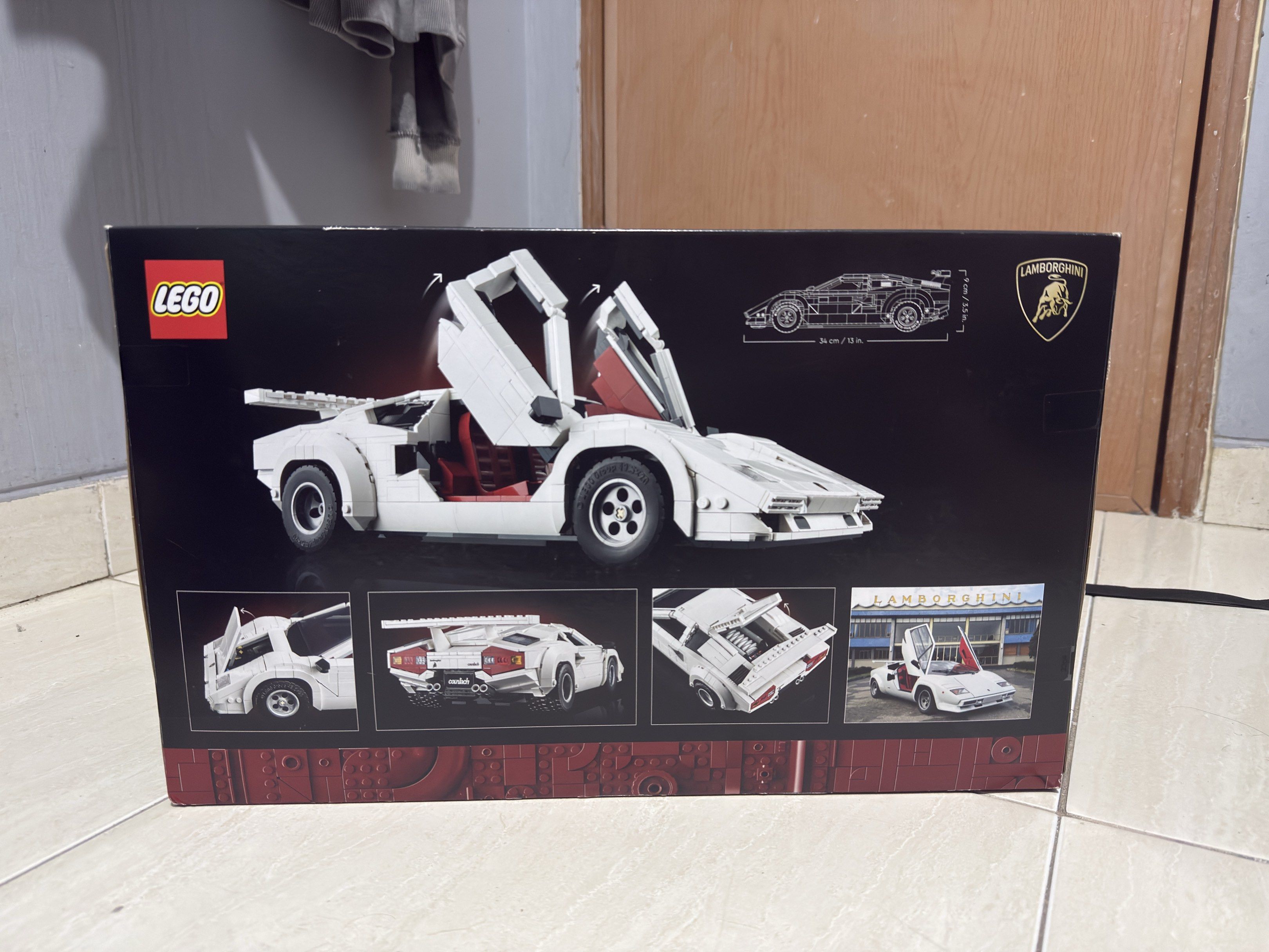 Lego Icons Lamborghini Countach, Toys & Collectibles, Mainan di Carousell
