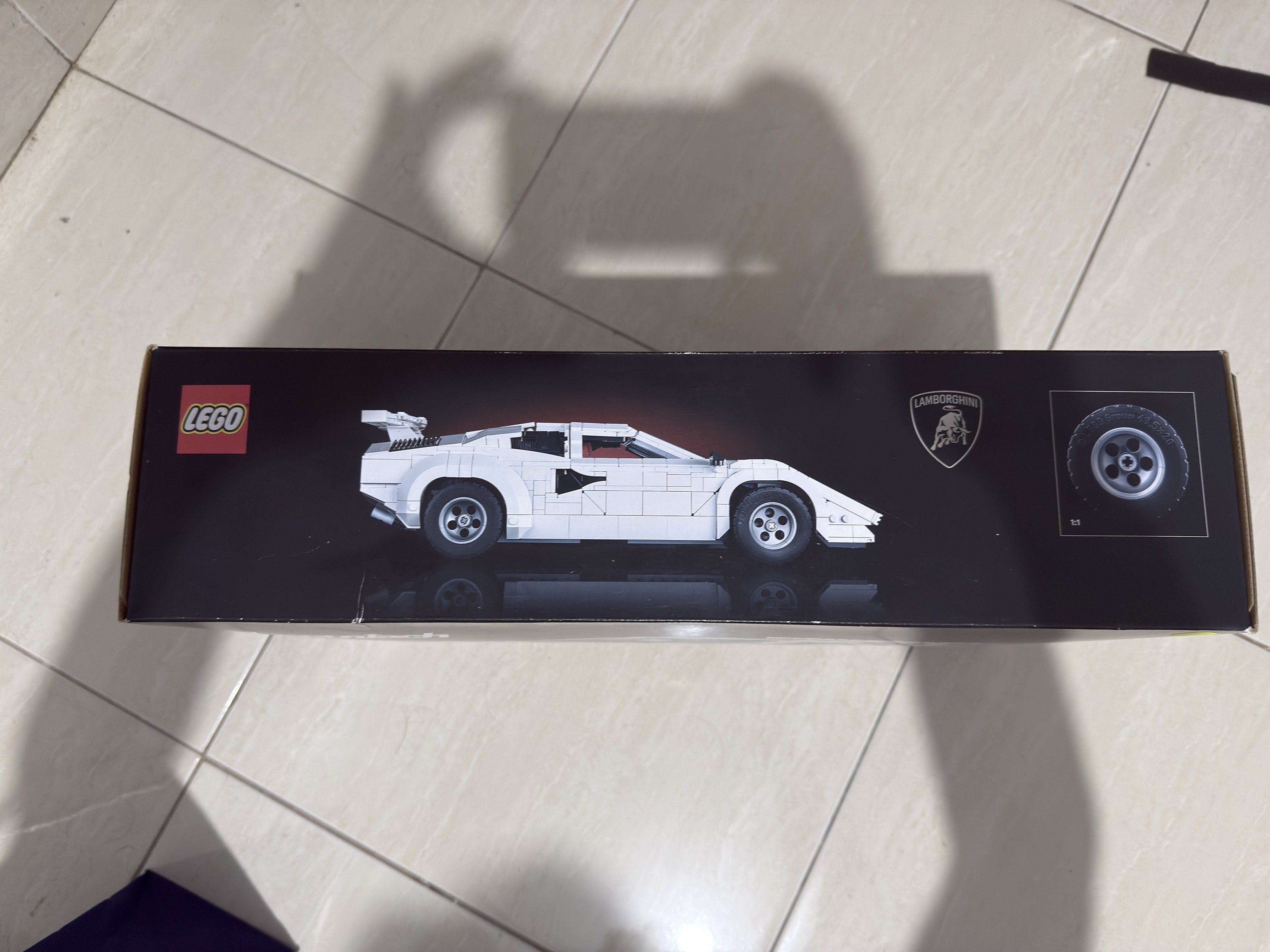 Lego Icons Lamborghini Countach, Toys & Collectibles, Mainan di Carousell