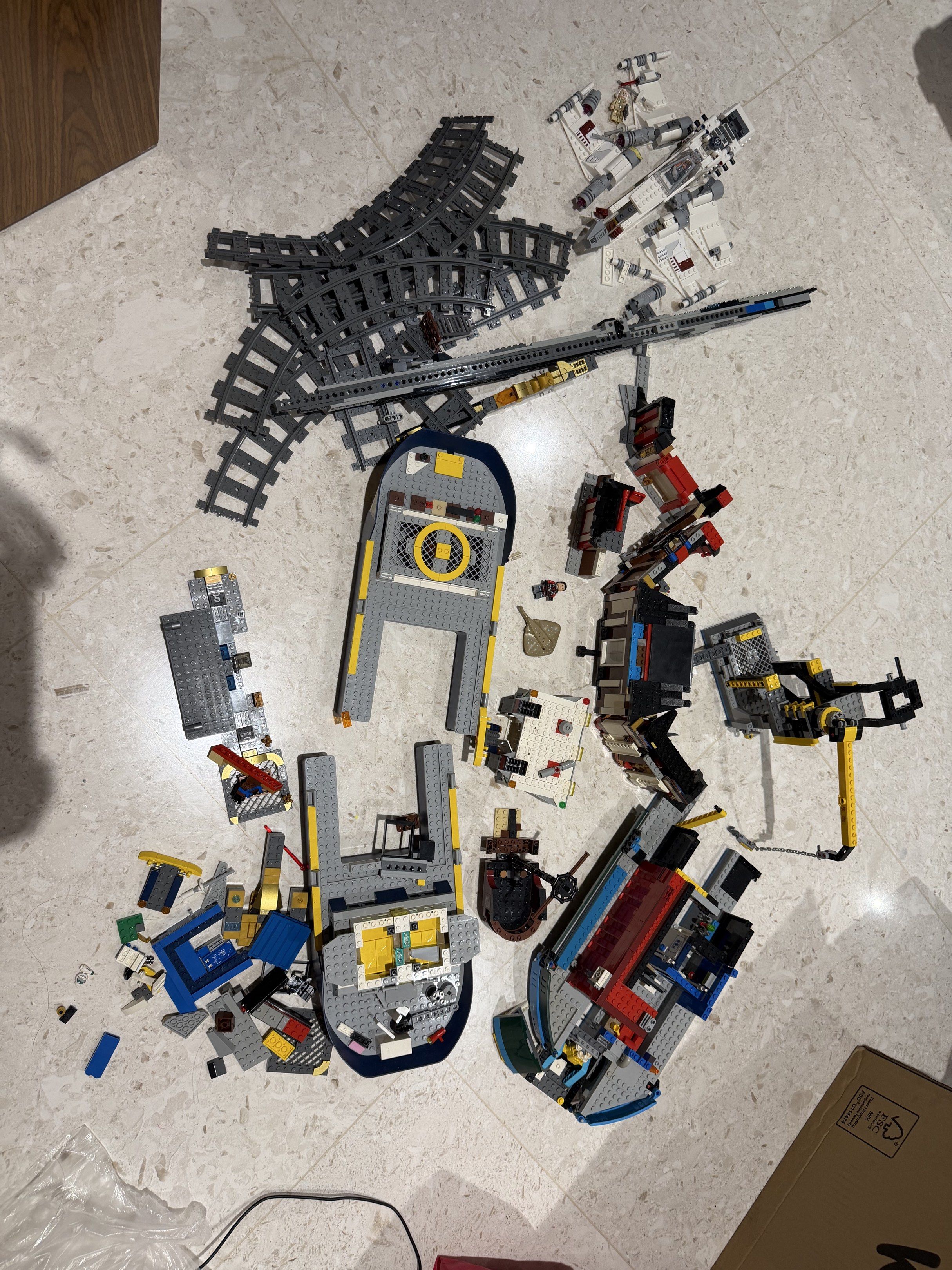 LEGO Sets - Various Sets, Hobbies & Toys, Toys & Games on Carousell