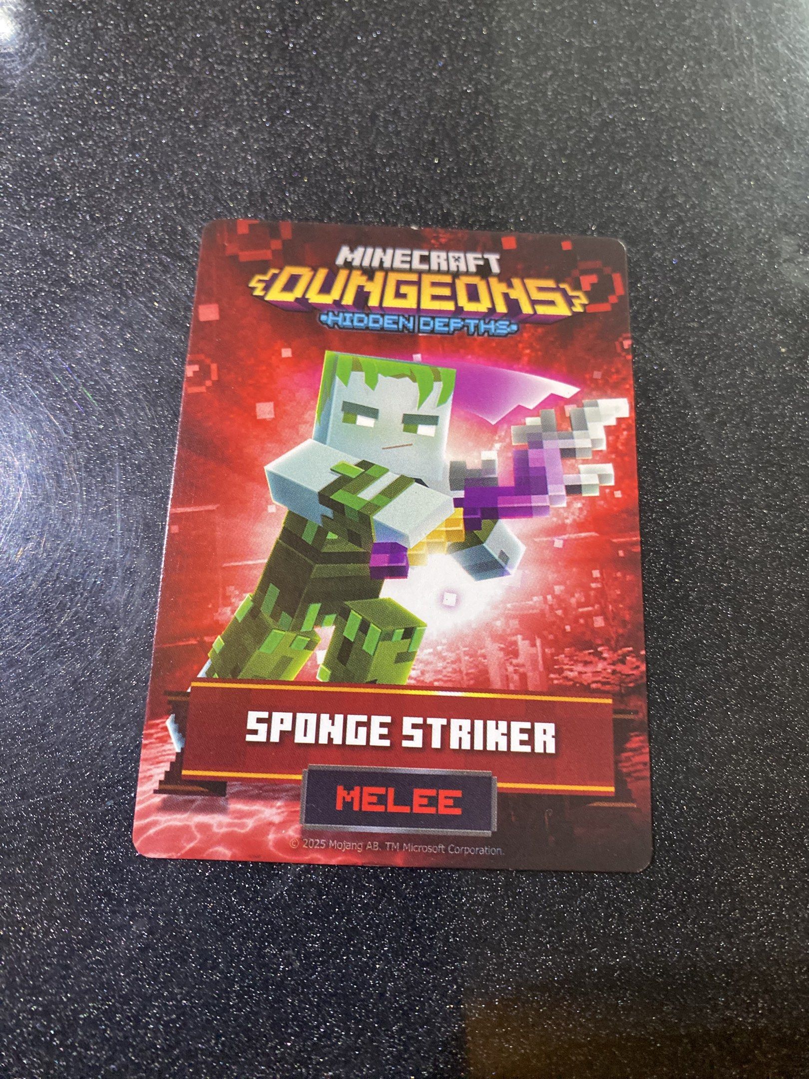 Minecraft Dungeons Arcade Sponge Striker, Hobbies & Toys, Toys & Games ...